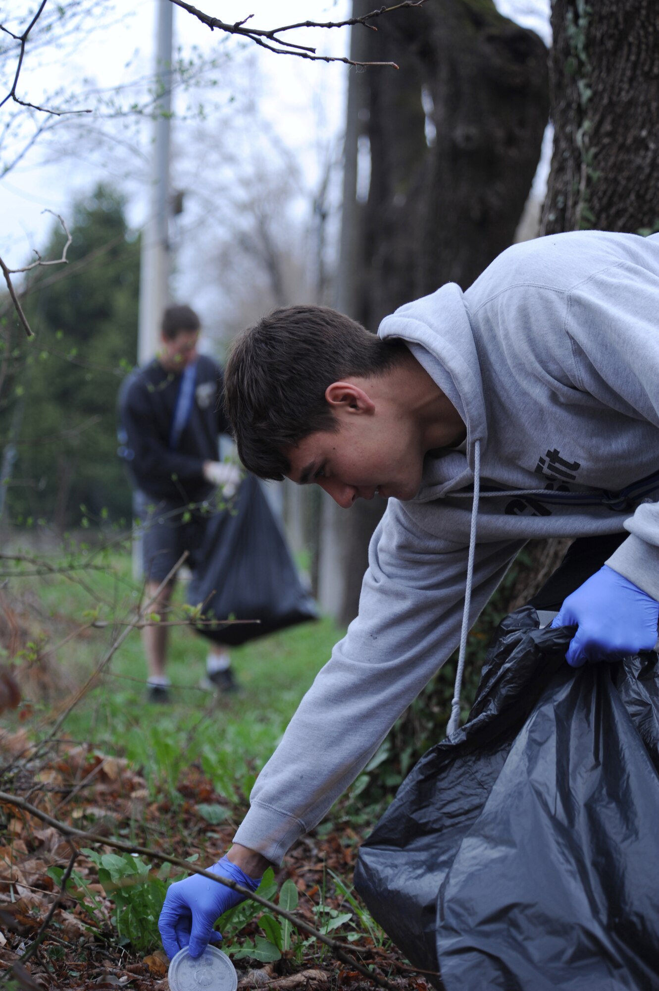 8th Air Support Operations Squadron community cleanup > Aviano Air Base ...