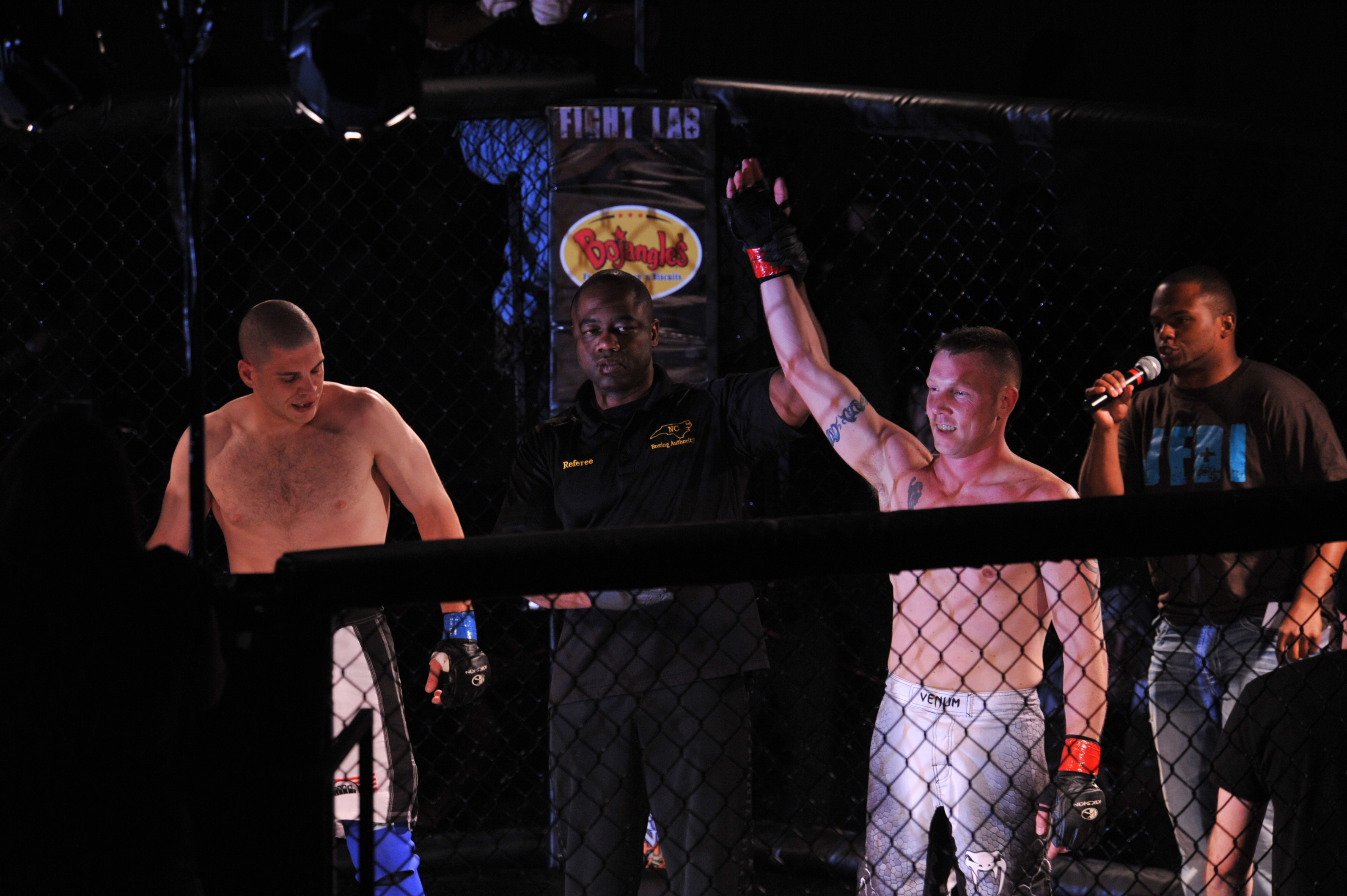 Fight Lab brings pain to SJ with MMA > Seymour Johnson Air Force Base ...