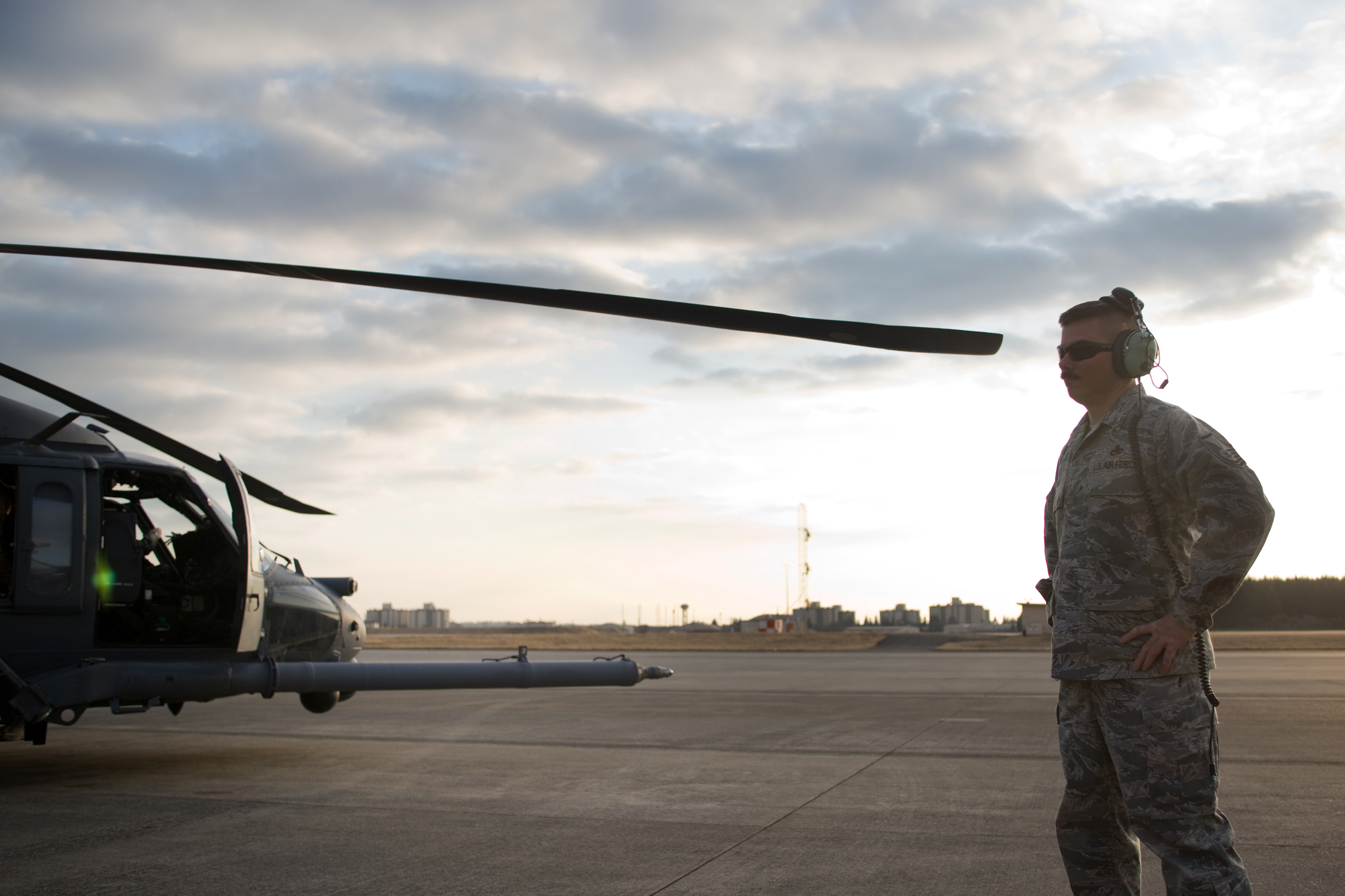 Pave Hawks pump it up