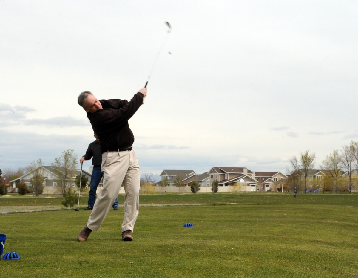 Golf tournament raises $1,300 for AFAF > Mountain Home Air Force Base ...