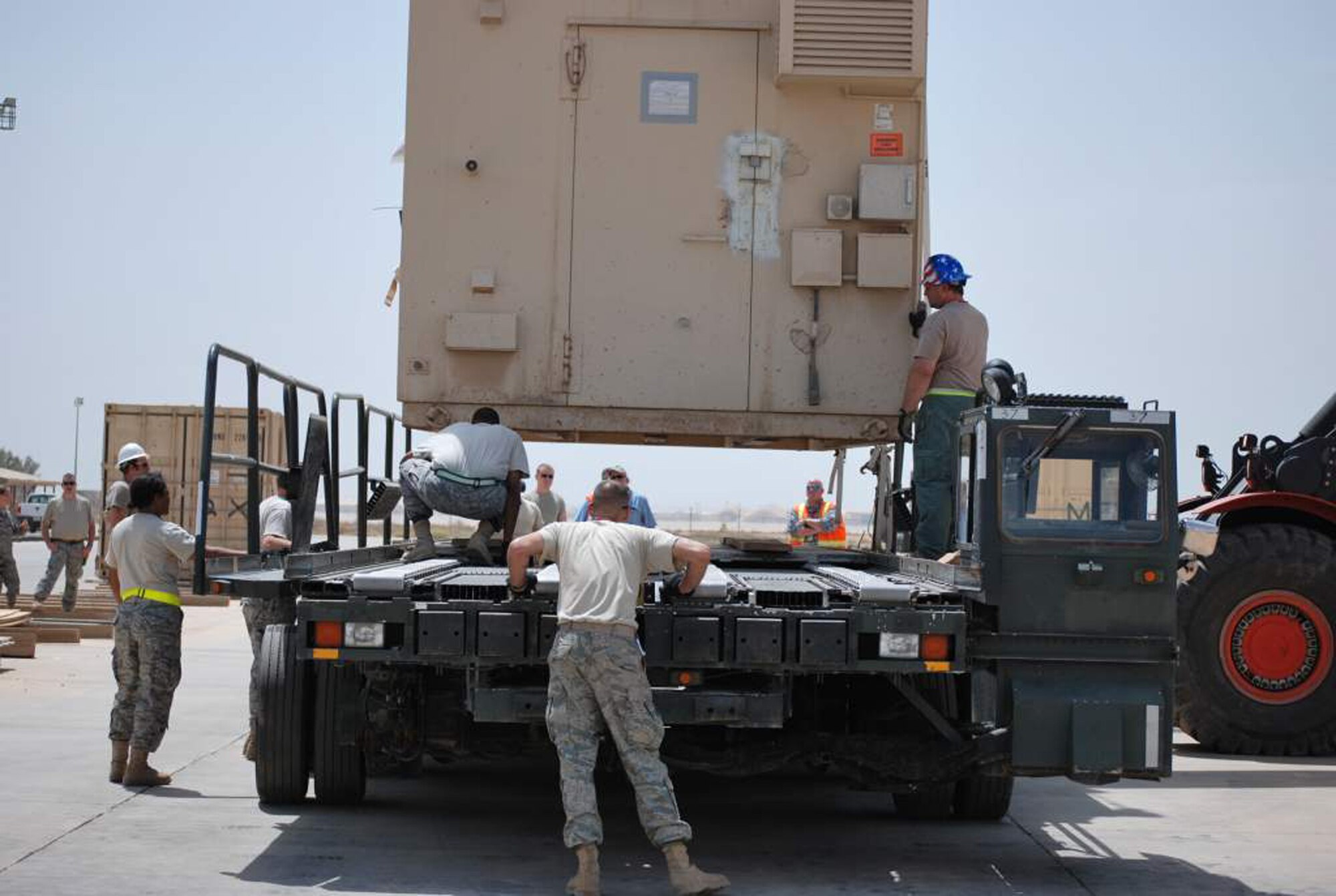 Equipment moved thanks to Aerial Port Airmen > 445th Airlift Wing ...