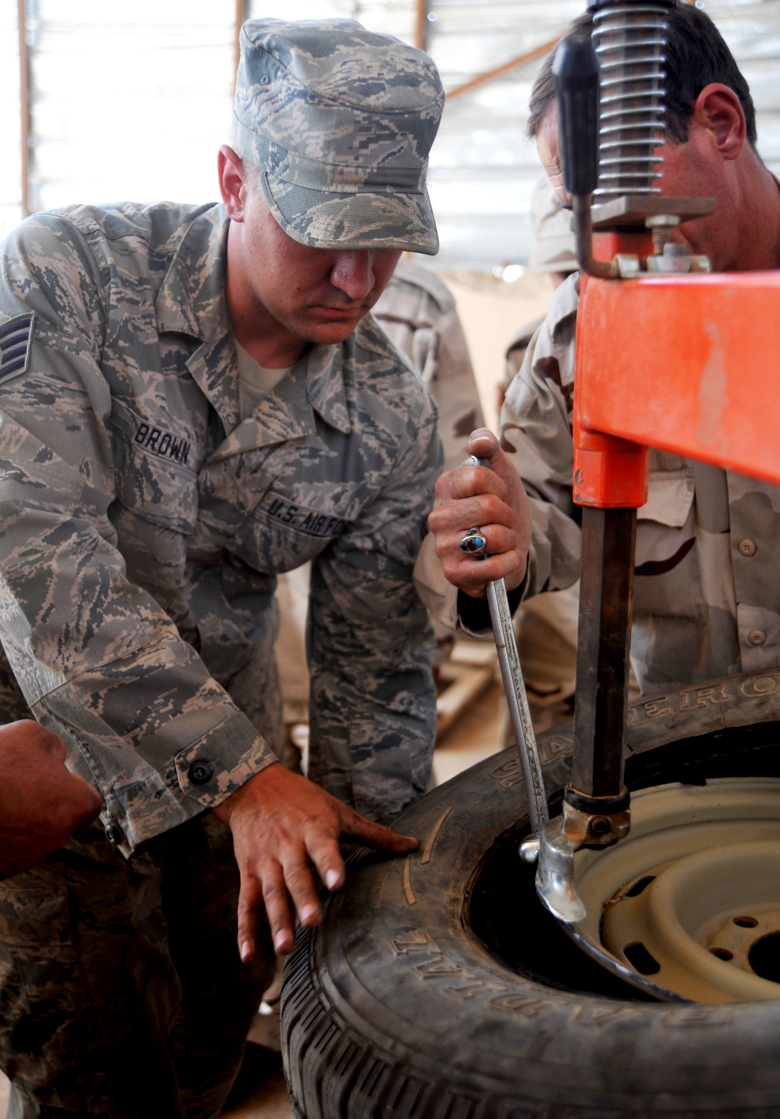 Air Force units combine efforts, teach Iraqi forces abilities for the ...