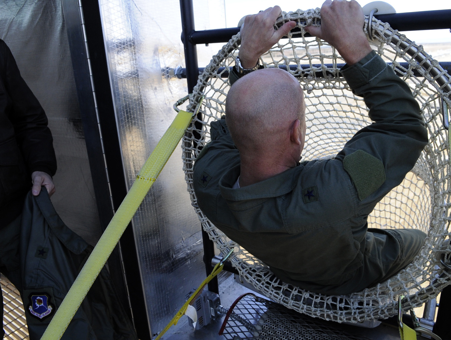 Chute to survive > Eielson Air Force Base > Article Display