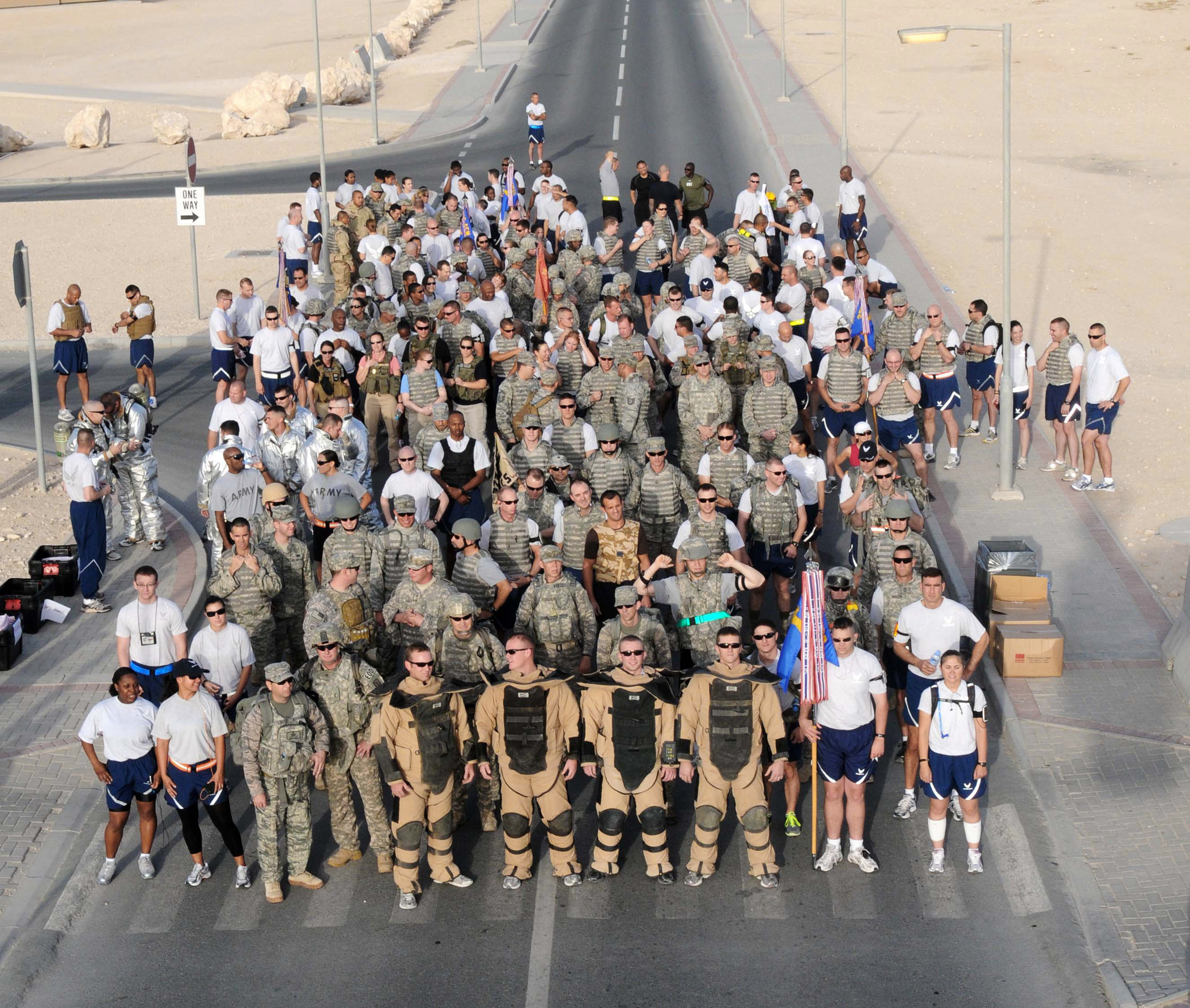 Airmen run to honor EOD fallen, injured > Air Force > Article Display