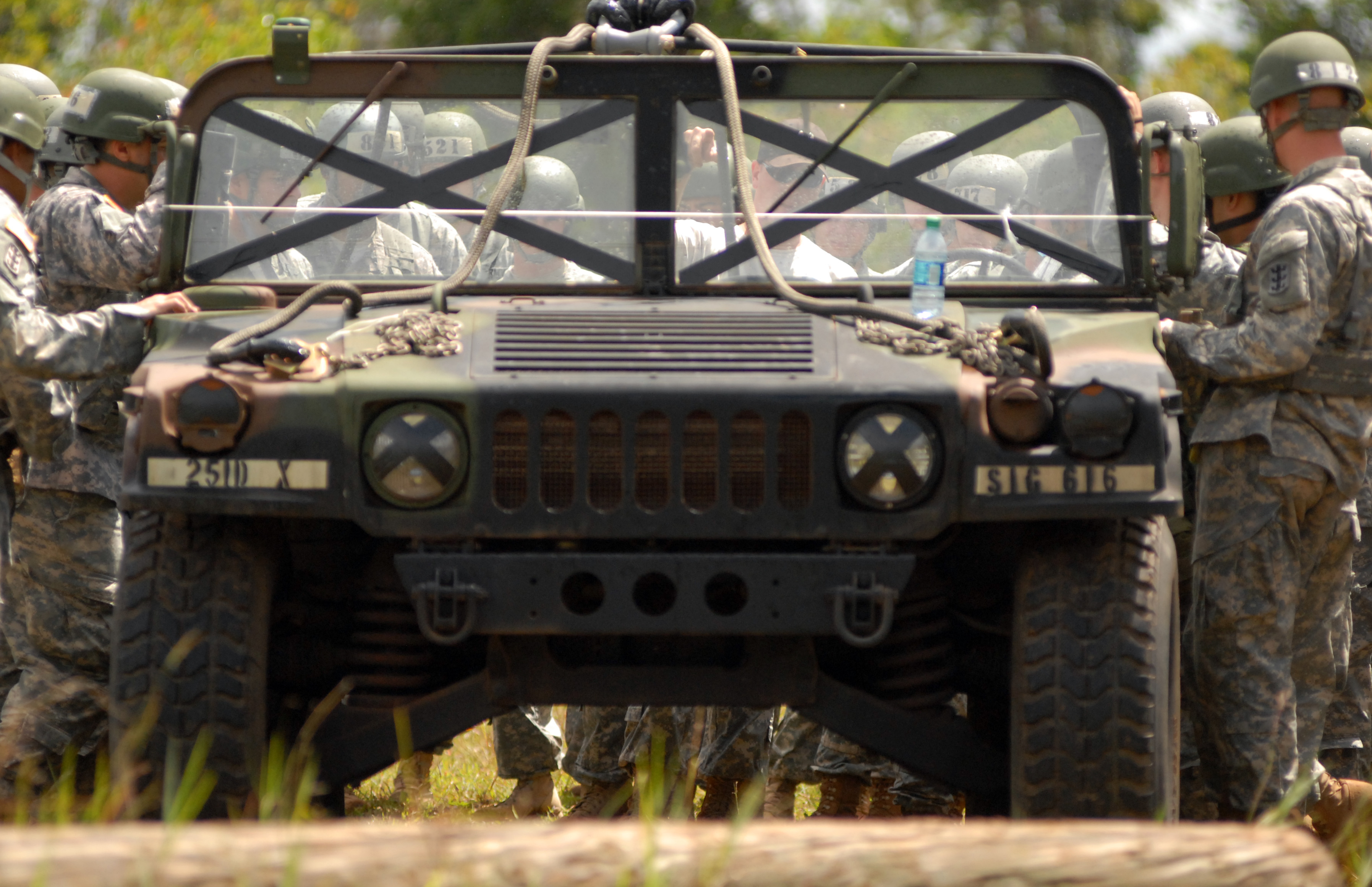 Airmen graduate Air Assault course with Soldiers > Pacific Air Forces ...