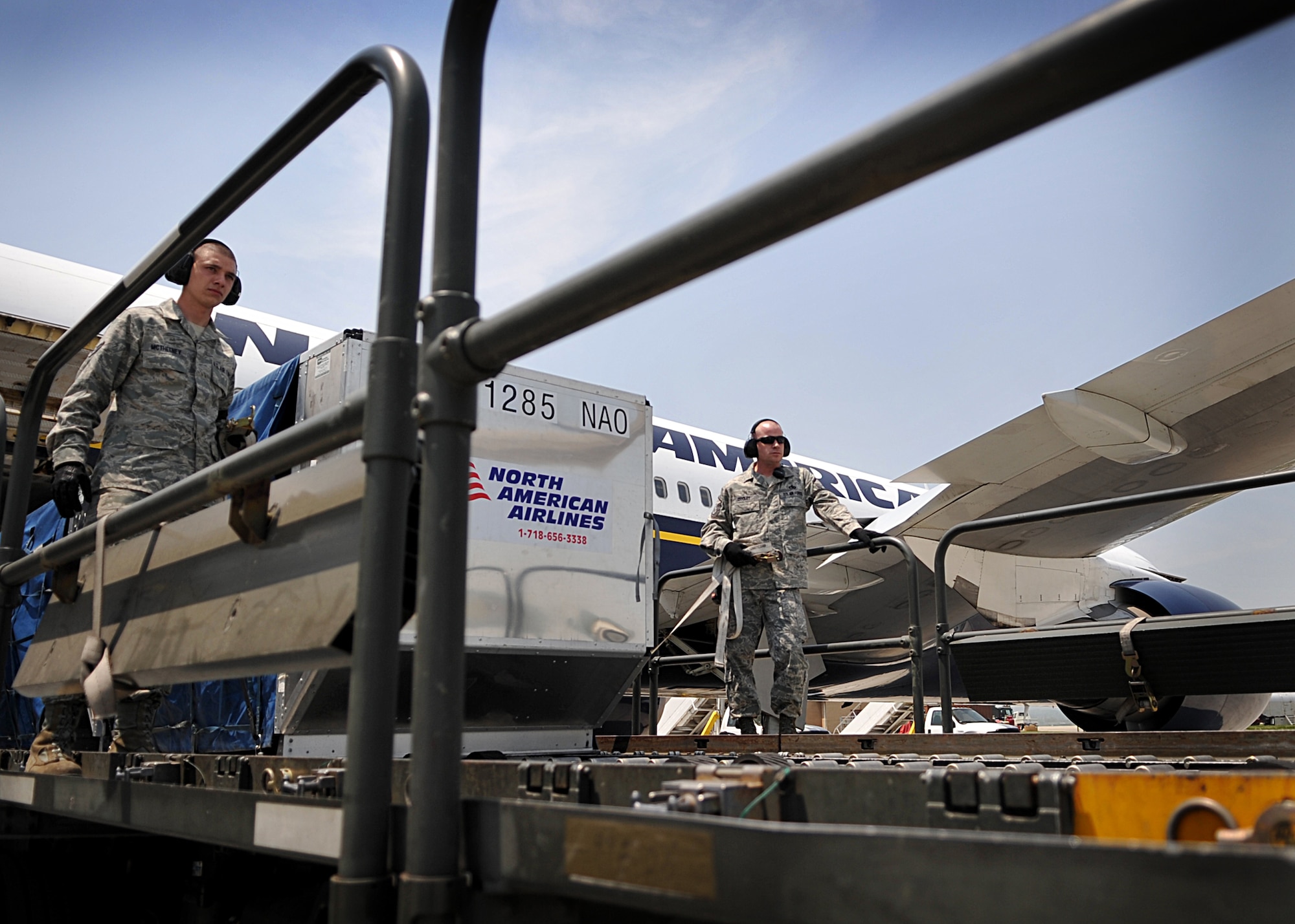Handle with Care...the way 731st AMS Operates > Osan Air Base > Article ...