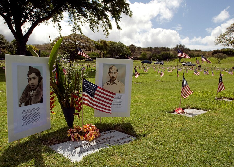 Mullen notes importance of remembrance in Memorial Day message > United ...