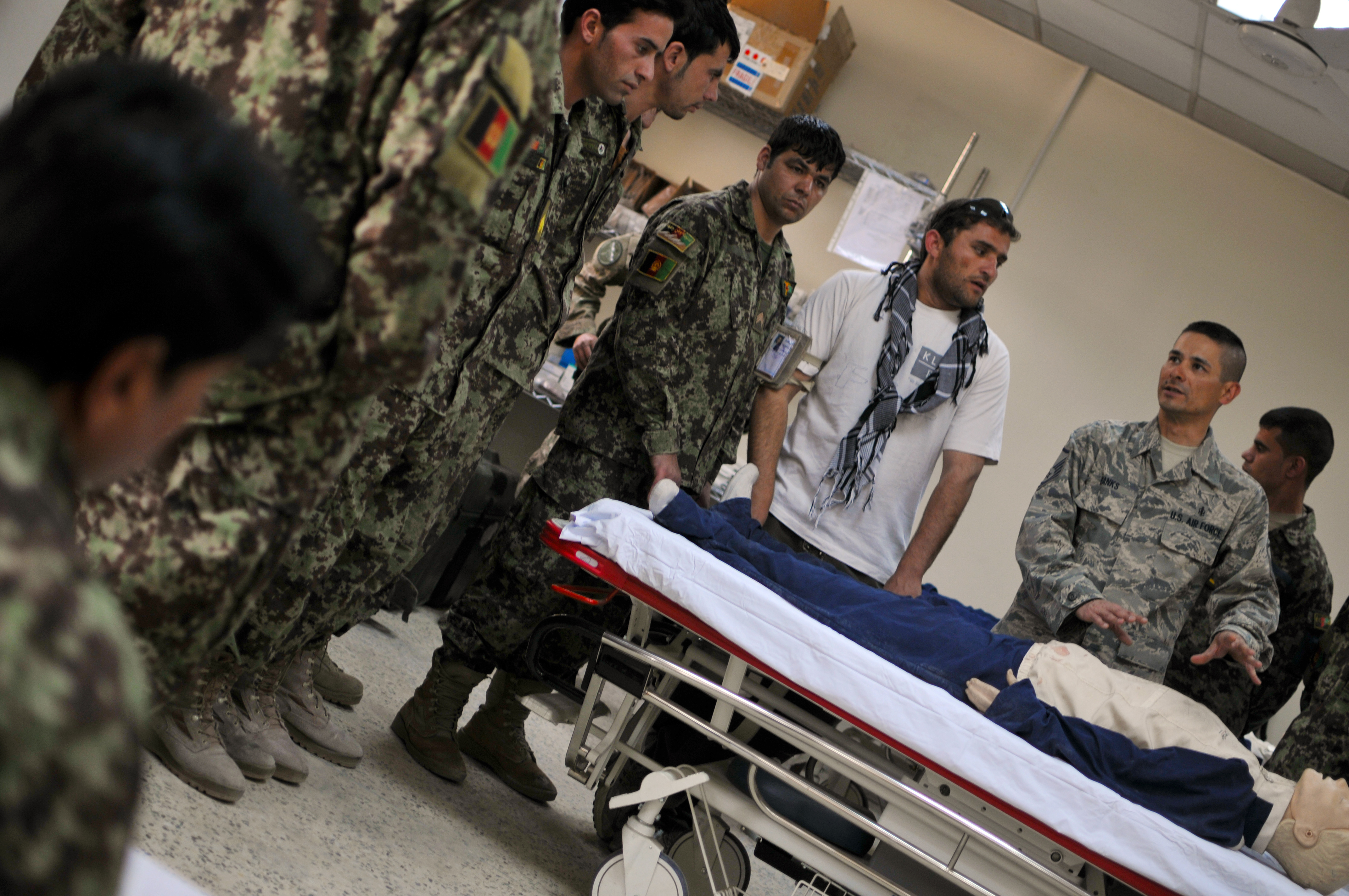 55th MDG technician teaches Afghan Air Force CPR skills > Offutt Air ...