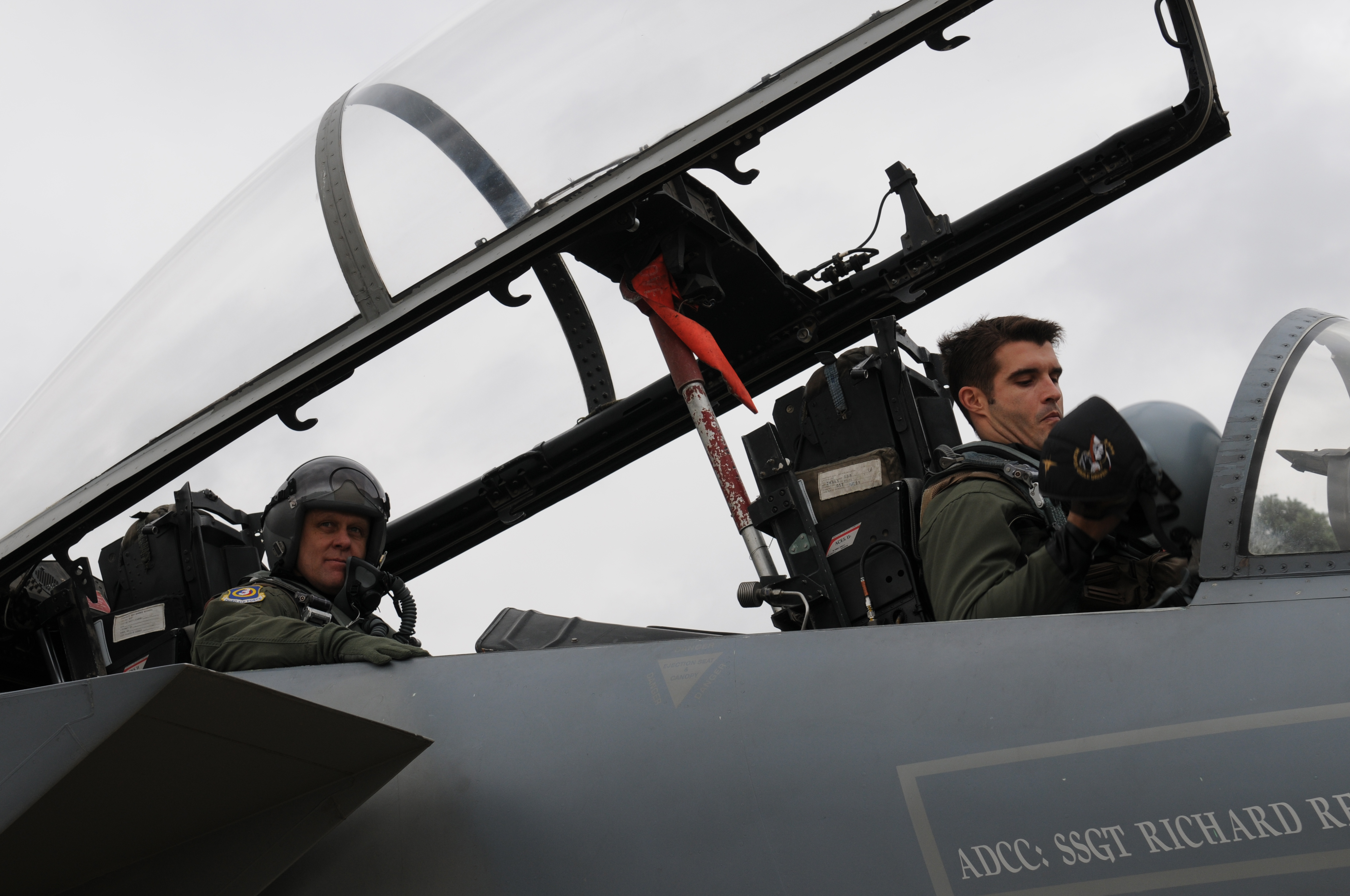 3rd Air Force commander flies with Liberty Airmen