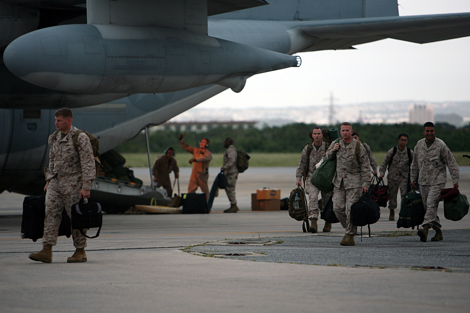 Humanitarian assistance team returns from Thailand > Marine Corps ...