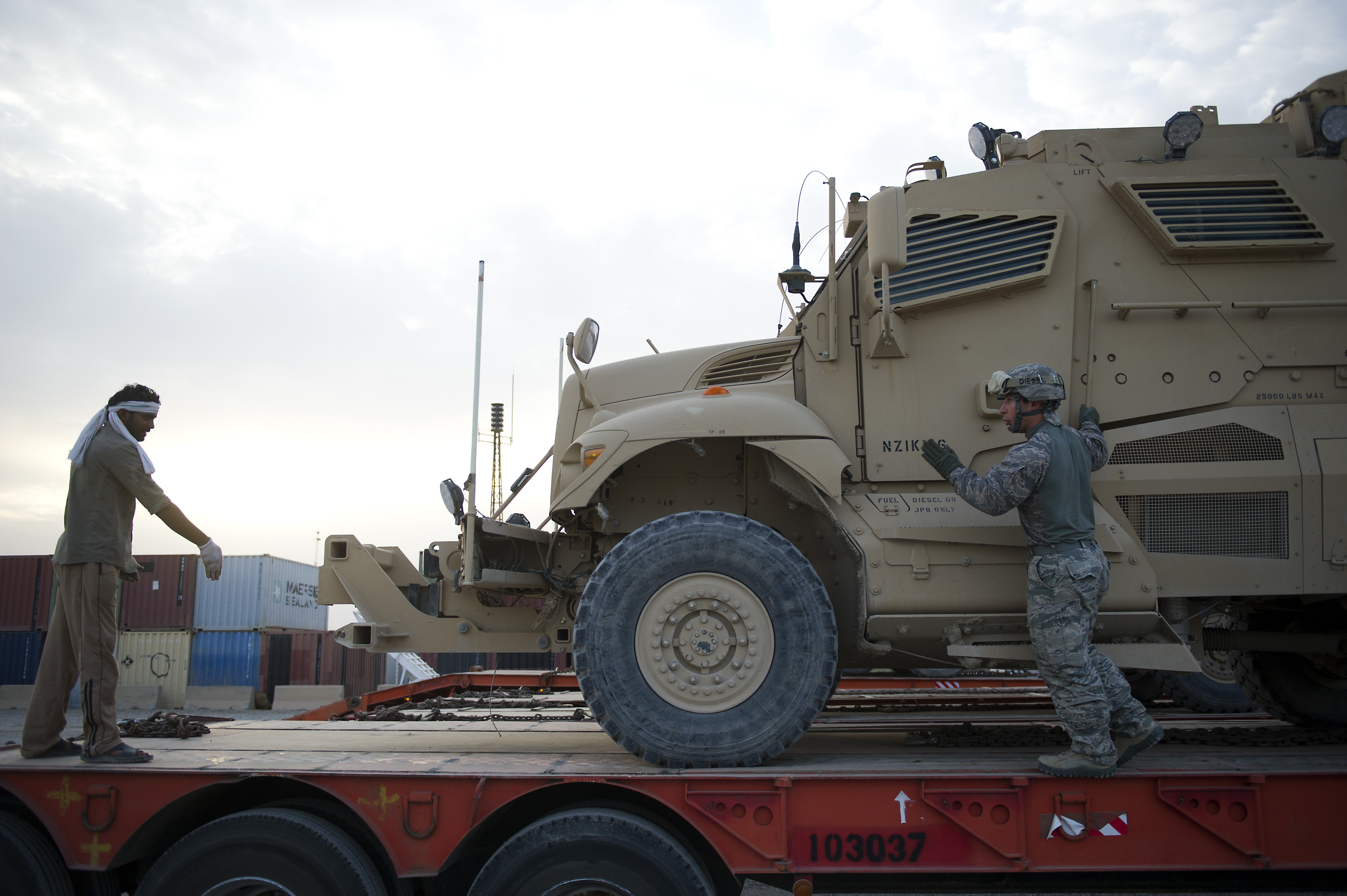 Air Force truckers haul U.S. out of Iraq > U.S. Air Forces Central > News