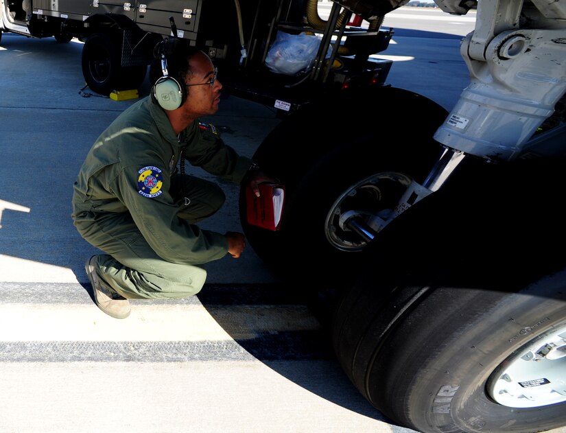 Flying Crew Chiefs – One stop shop > Joint Base Charleston > News