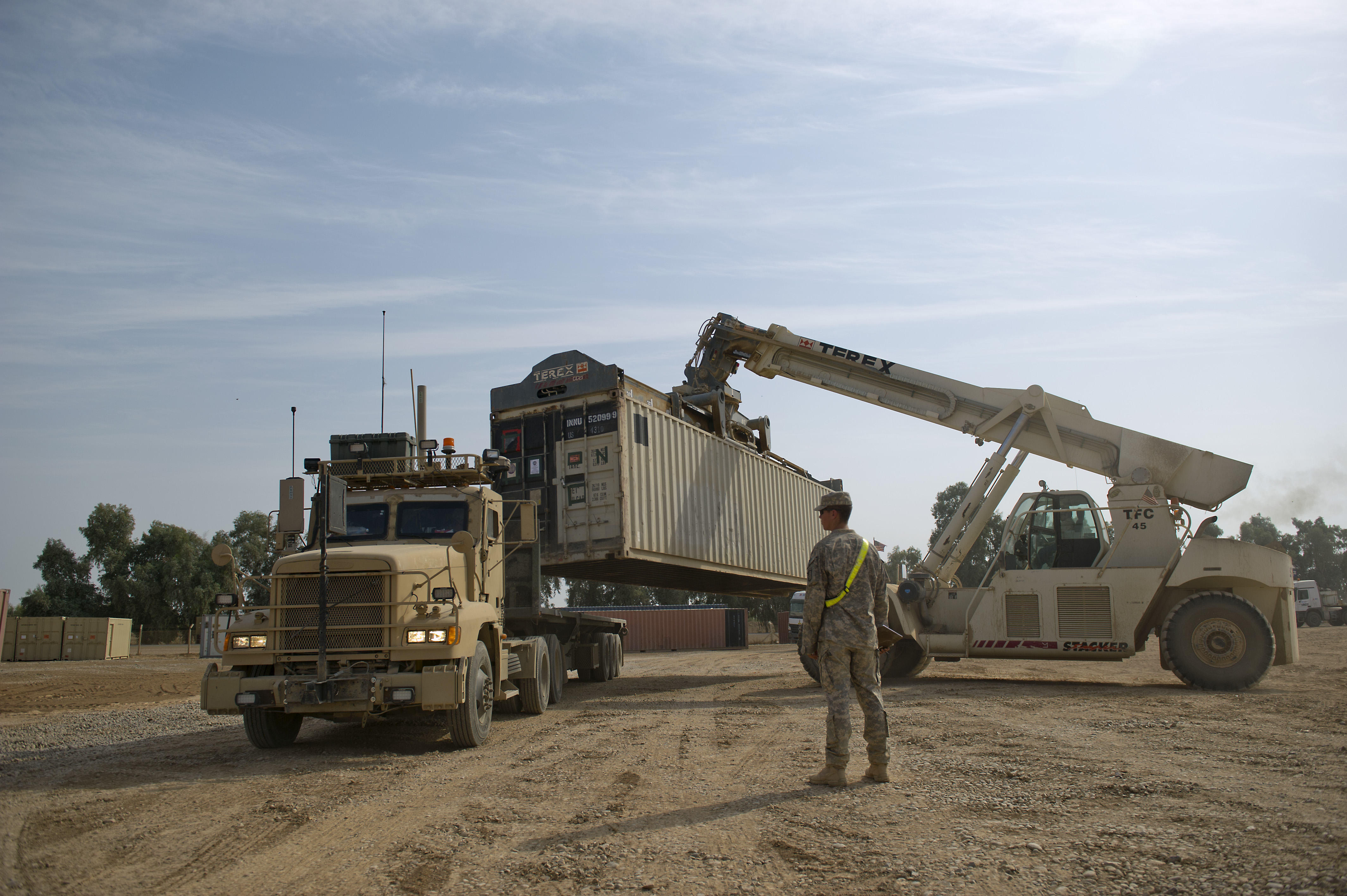 Air Force truckers haul U.S. out of Iraq > U.S. Air Forces Central > News