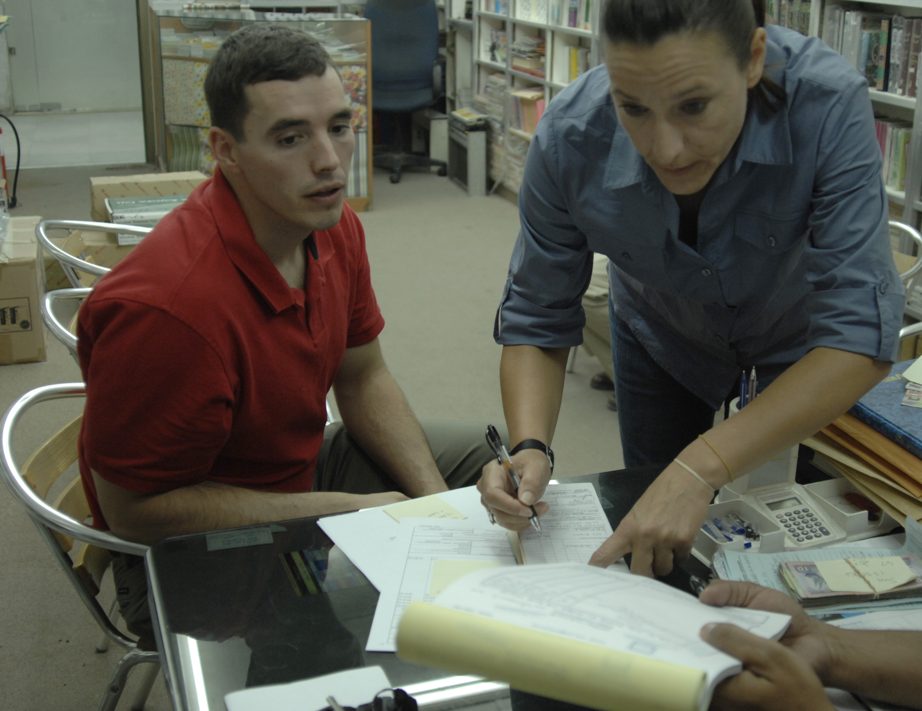 Finance, contracting join forces for you > U.S. Air Forces Central ...