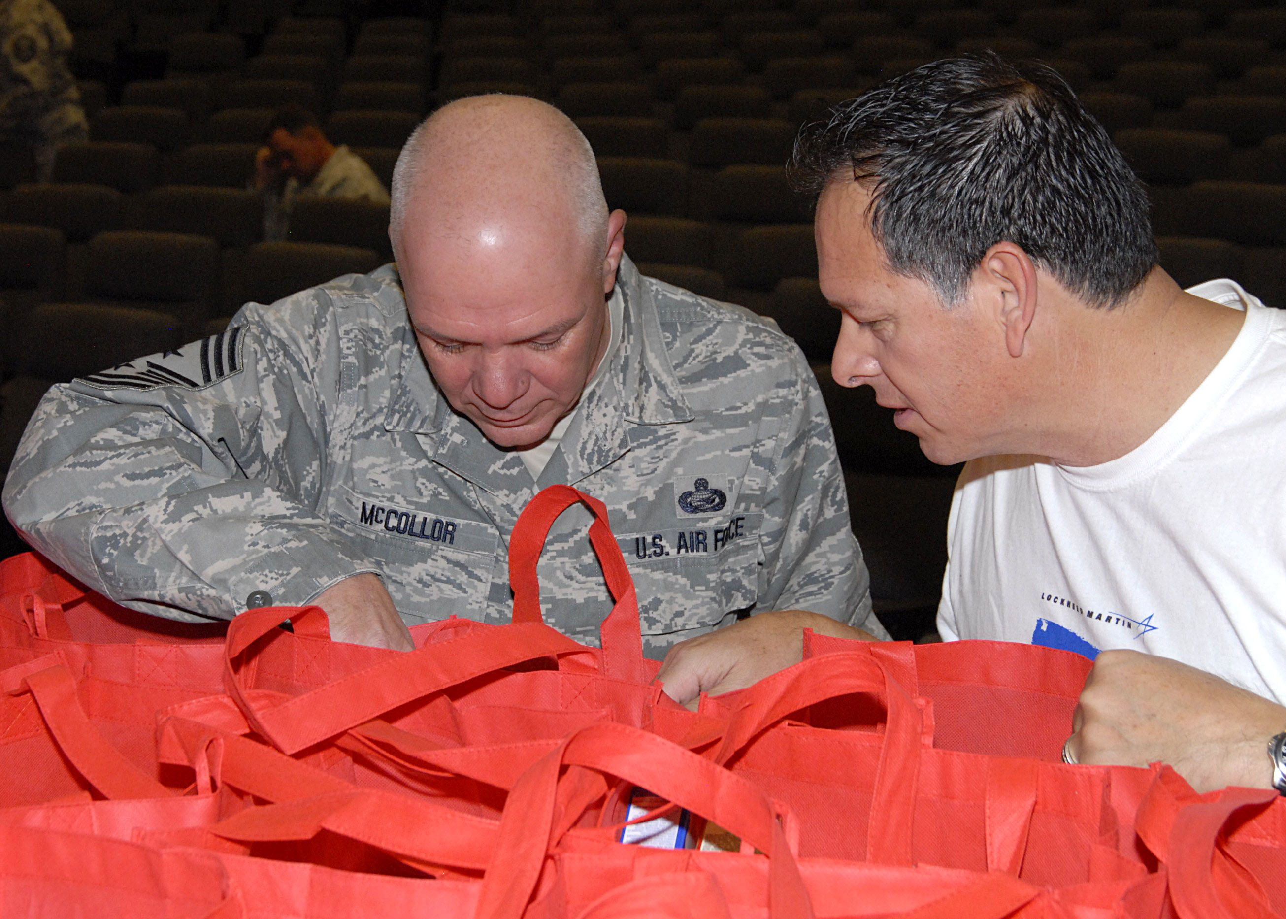 'Thanks for Giving' helps Team Edwards families celebrate holidays ...