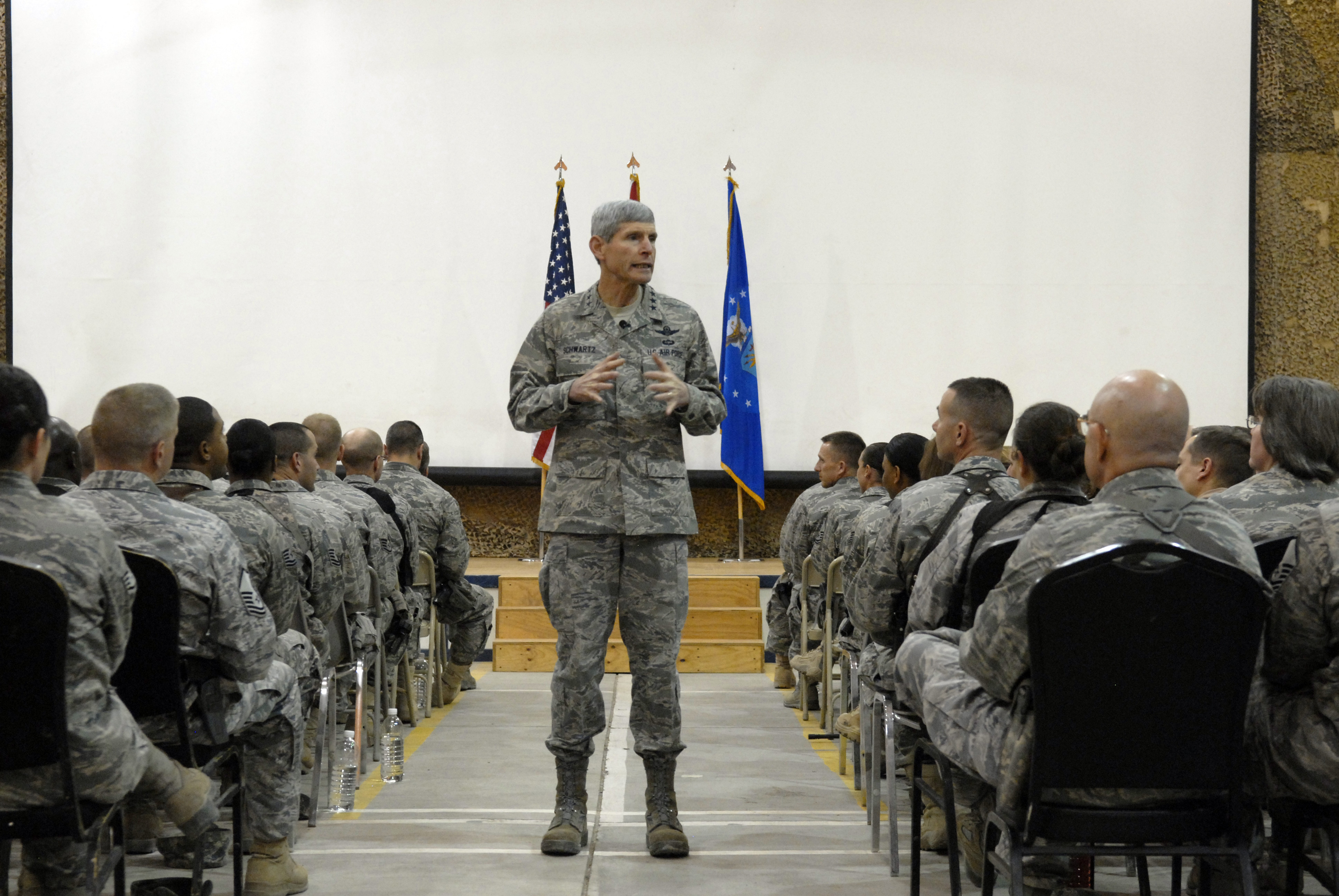 CSAF visits Airmen in Iraq > Air Force > Article Display