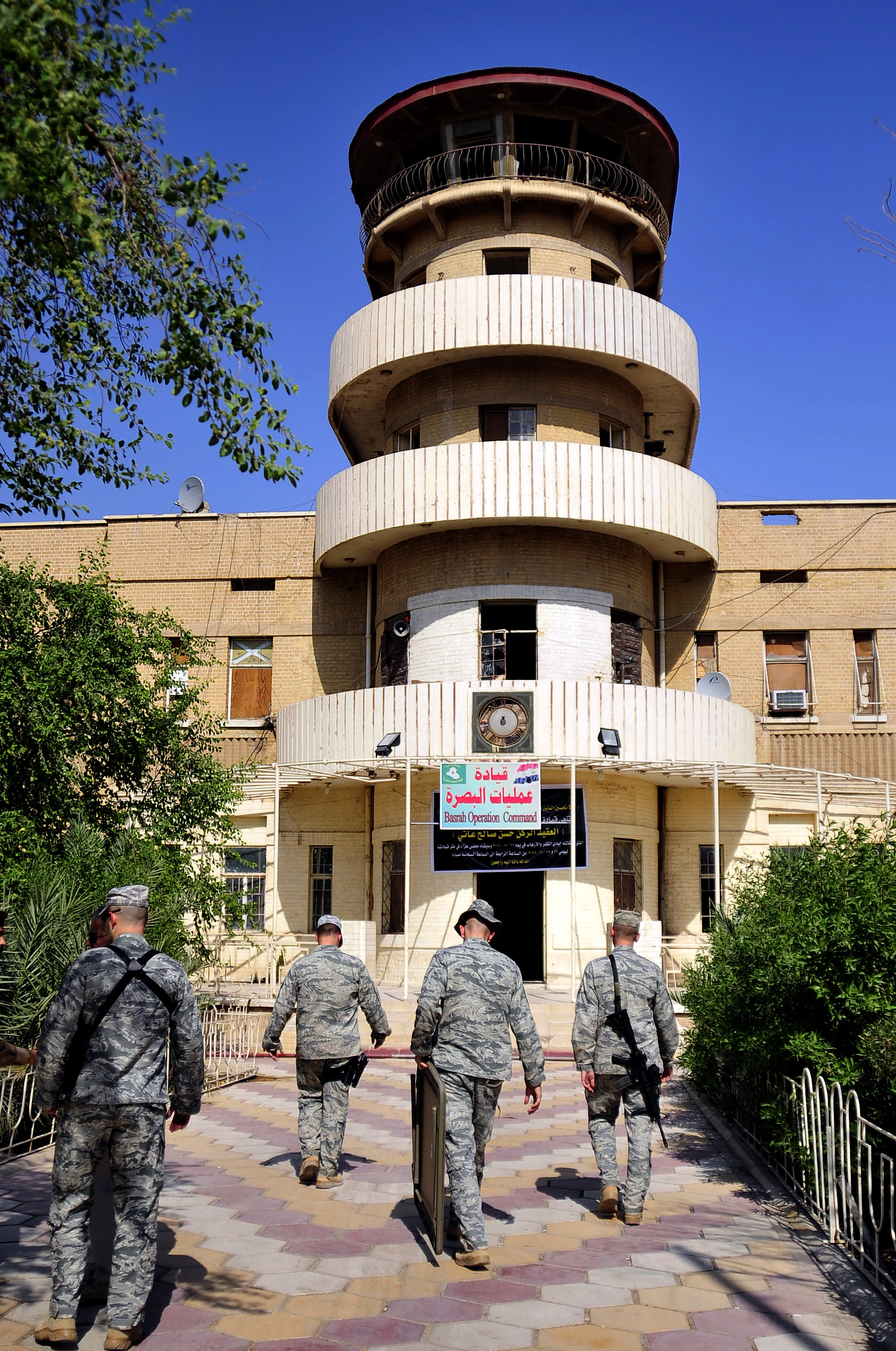 Through friendship, Airmen advise Iraqi Army
