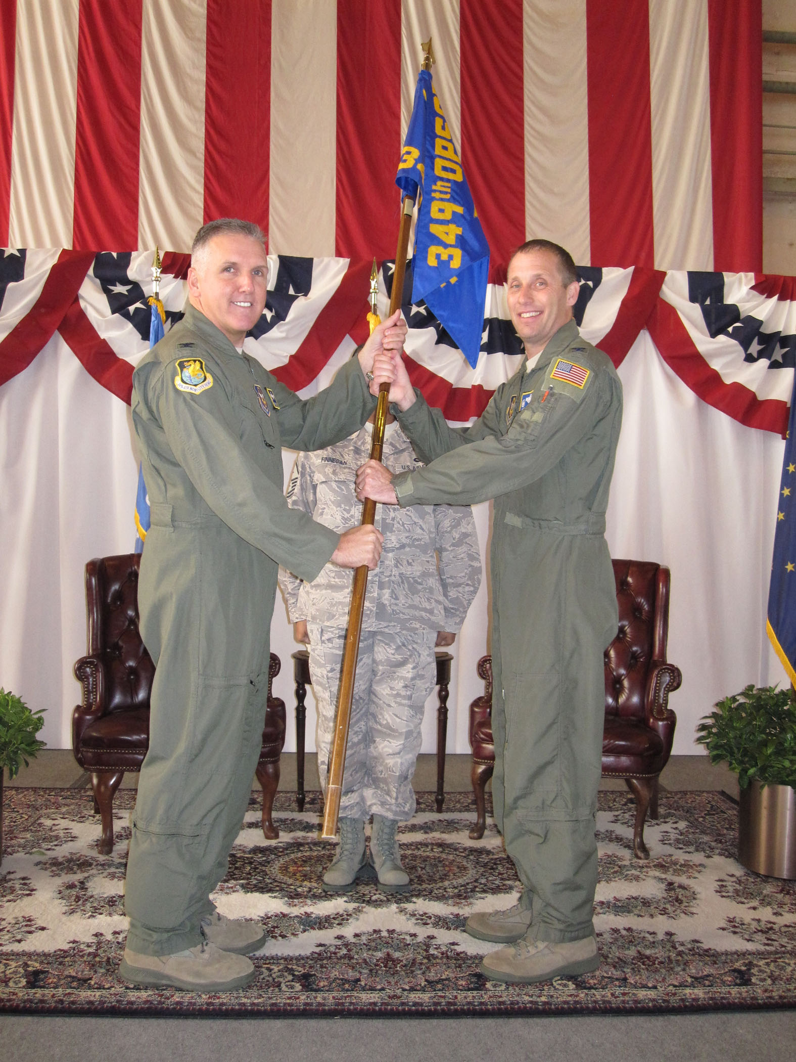 349th welcomes new Operations Group commander > 349th Air Mobility Wing ...