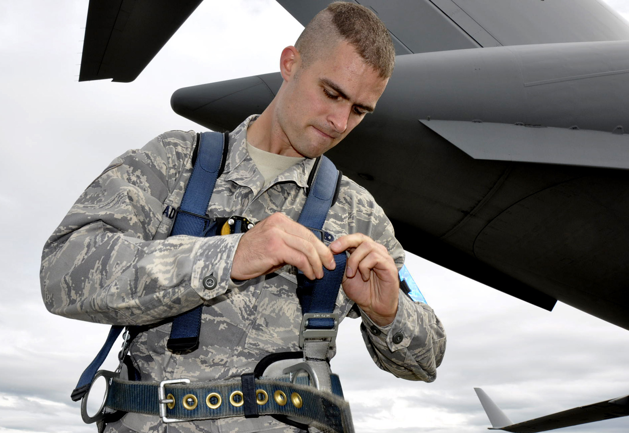 Math teacher calculates success in his Reserve maintenance career ...