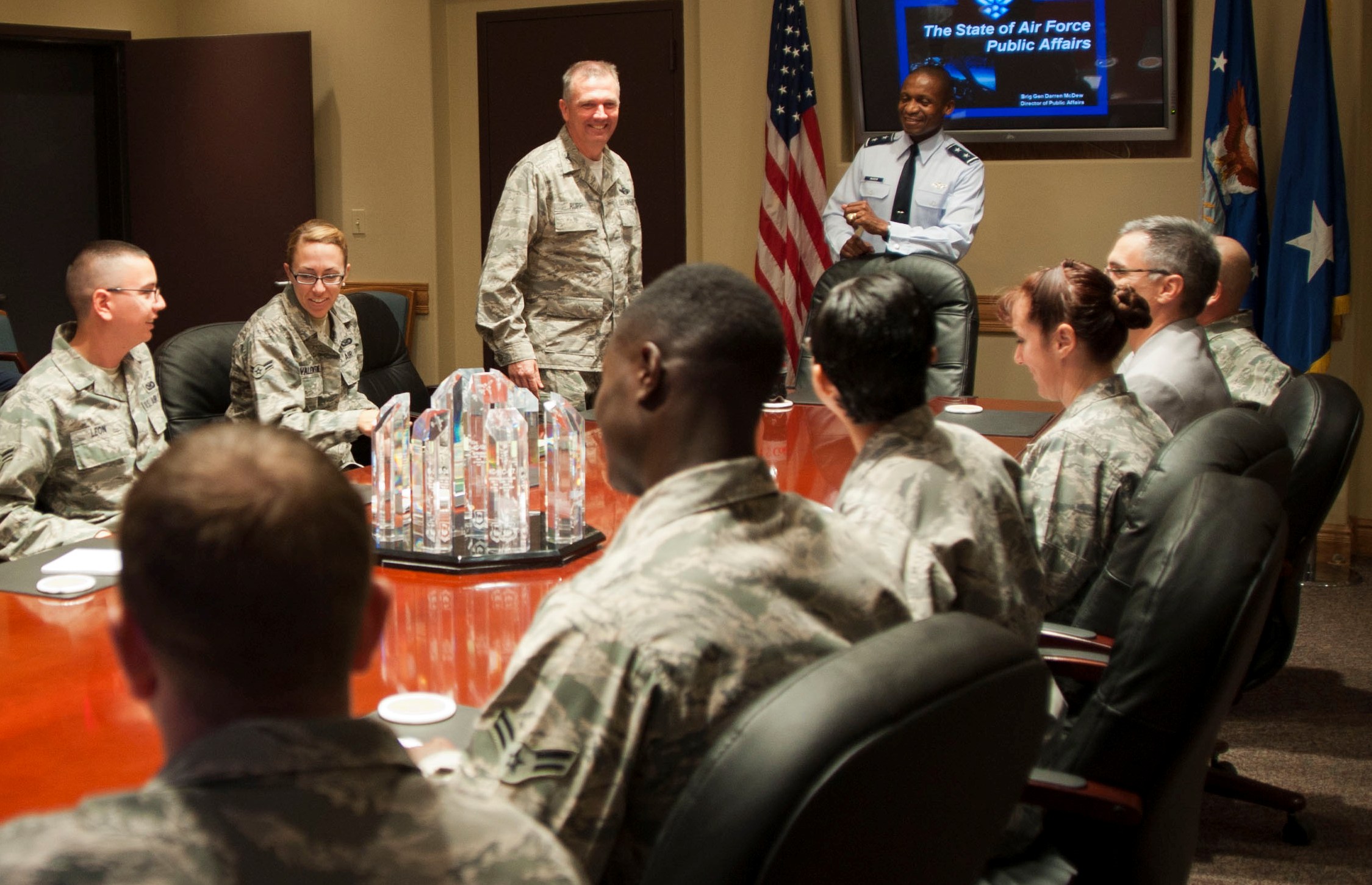Maj. Gen McDew shares leadership experience with McConnell > McConnell ...