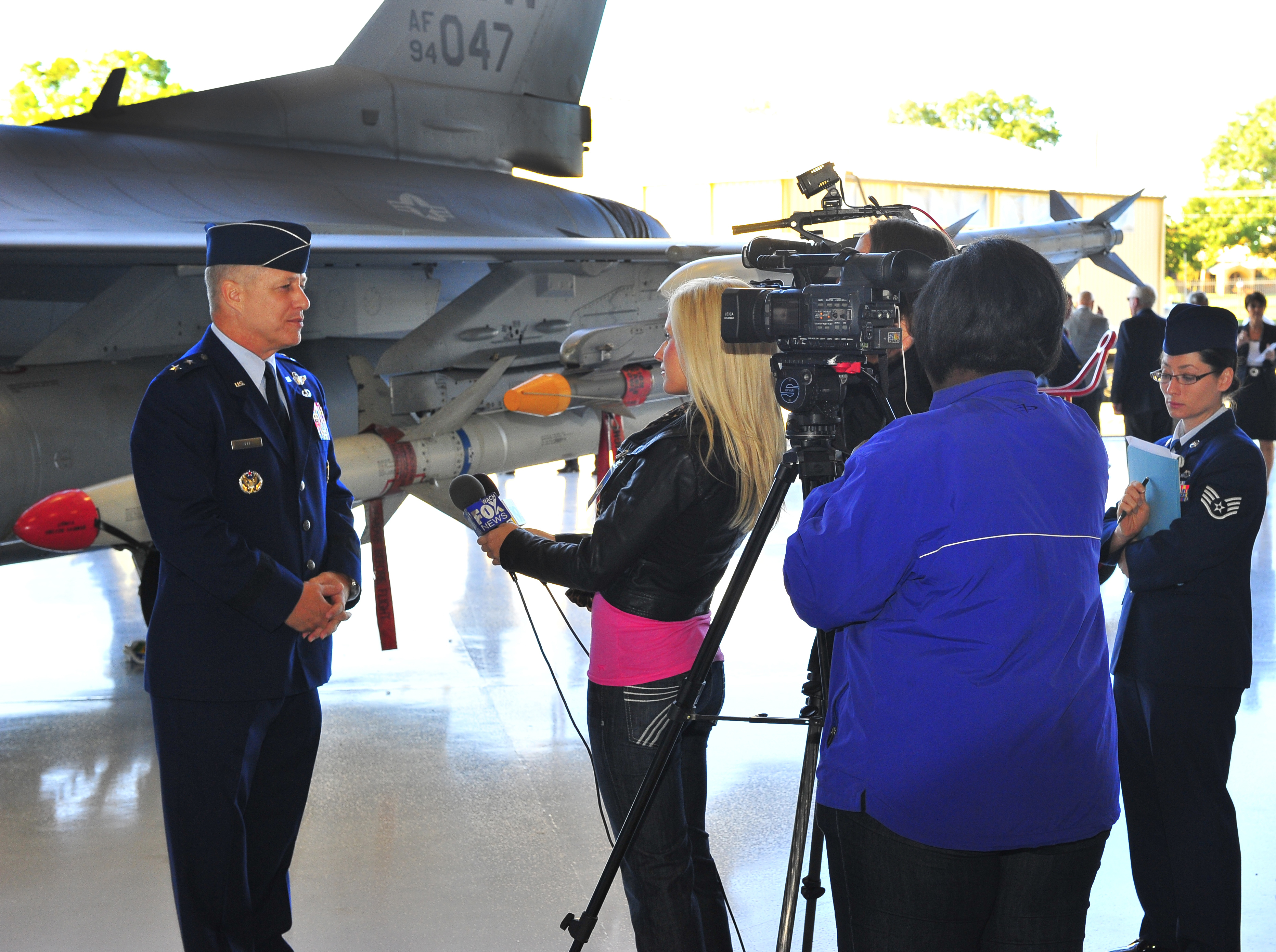 9th Air Force welcomes new commander > Shaw Air Force Base > Article ...