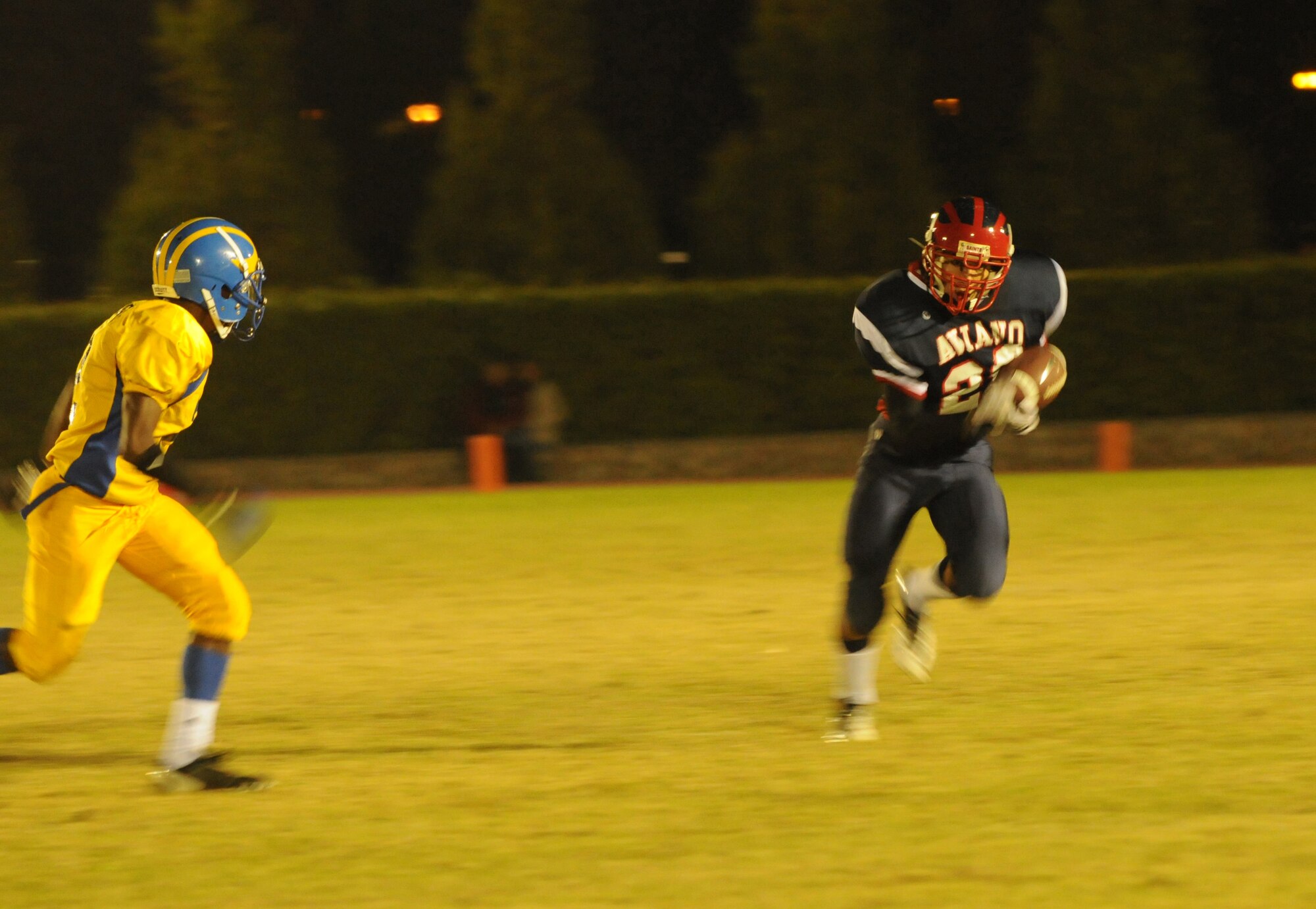 Friday Night Lights: Saints host Cougars for homecoming game > Aviano ...