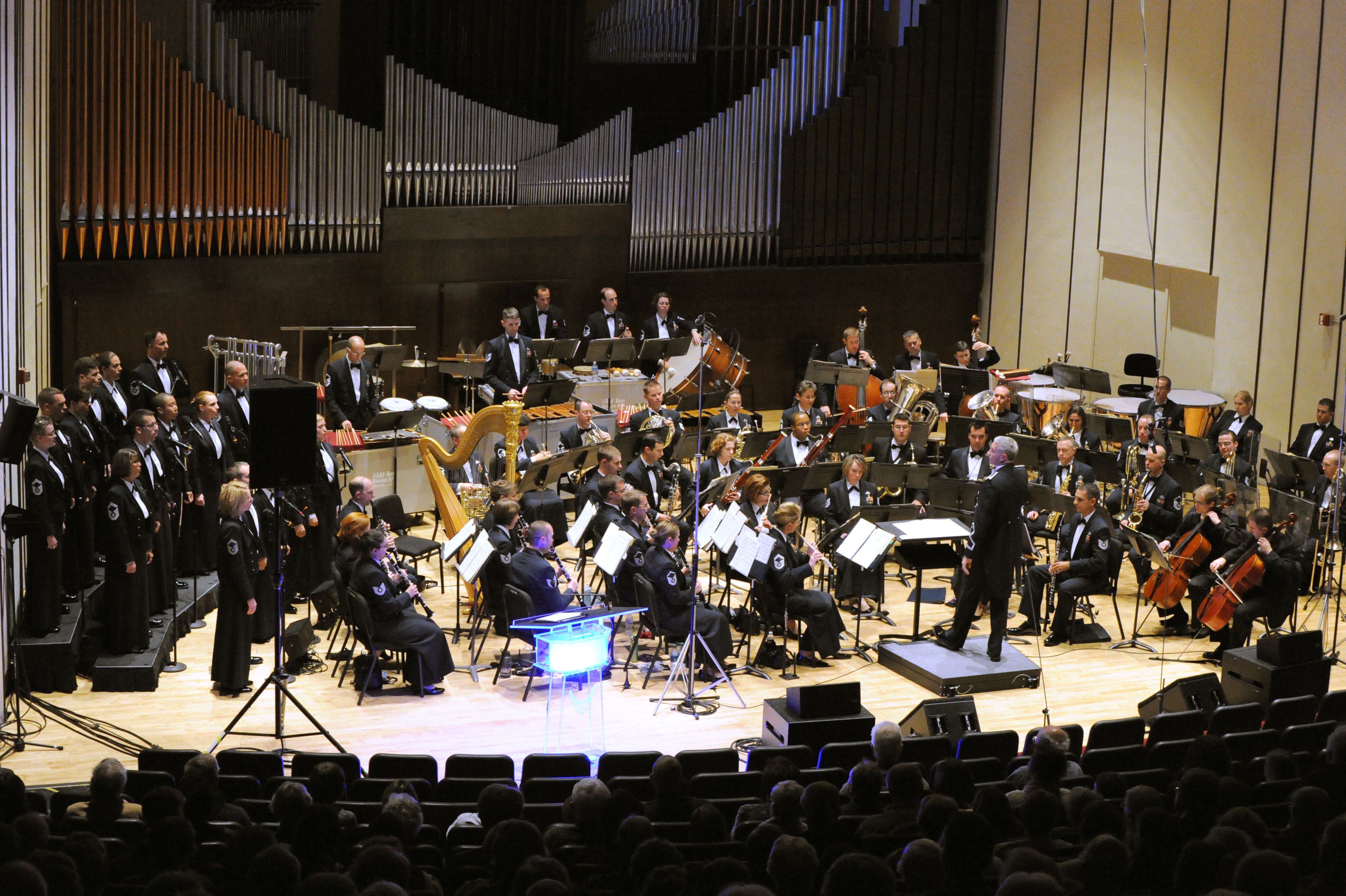 USAF Band's 2011 Fall Tour > Air Force District of Washington > Article ...