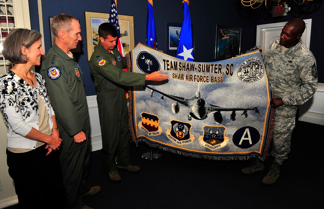ACC Commander comes to Shaw AFB