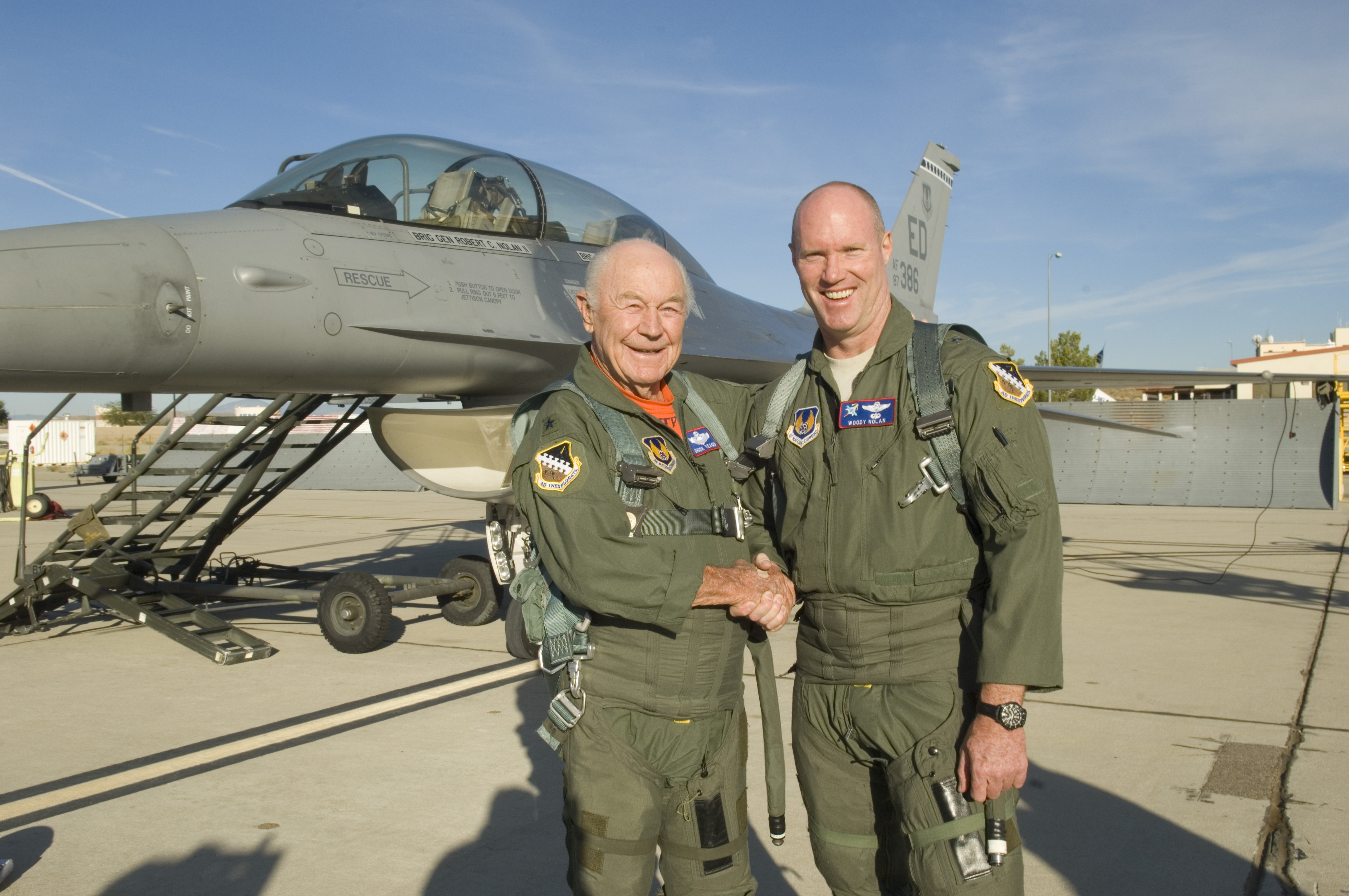 Flight Test Center turns 60, celebrates its role in aviation history ...