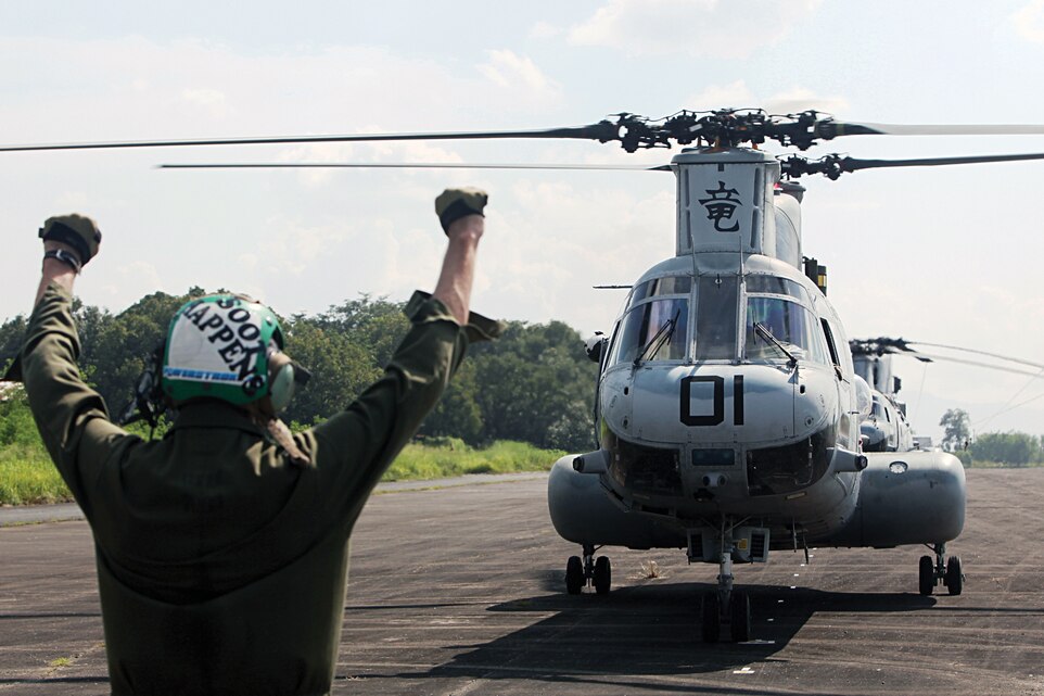 3rd MEB brings PHIBLEX 2012 to close > Marine Corps Installations ...