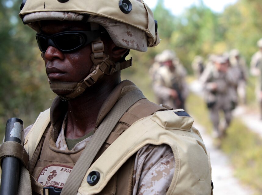 8th Comm. Bn. takes to the field for expeditionary communication ...