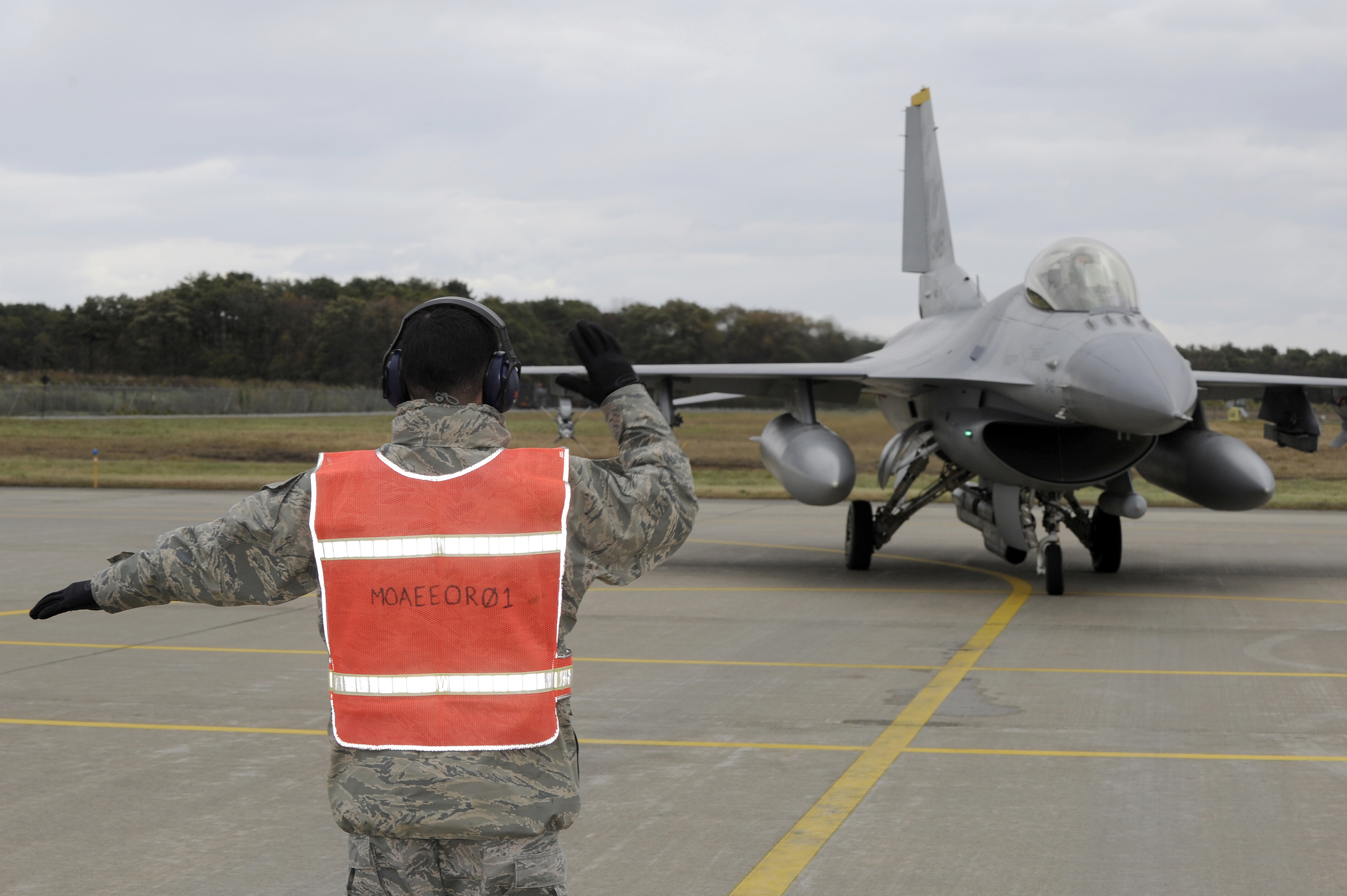 End-of-runway inspection ensures safe flying > Misawa Air Base ...