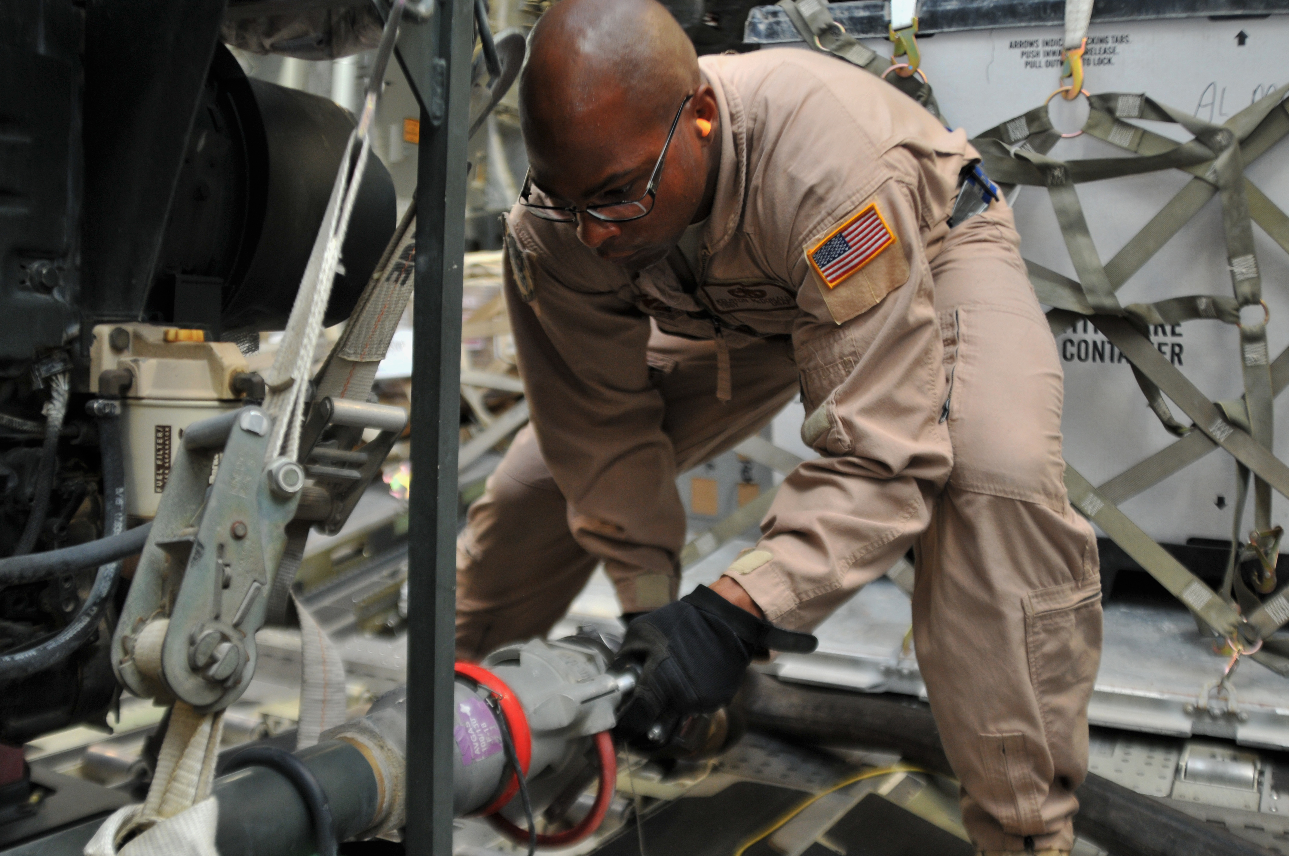 Airmen deliver fuel for flight > U.S. Air Forces Central > Display