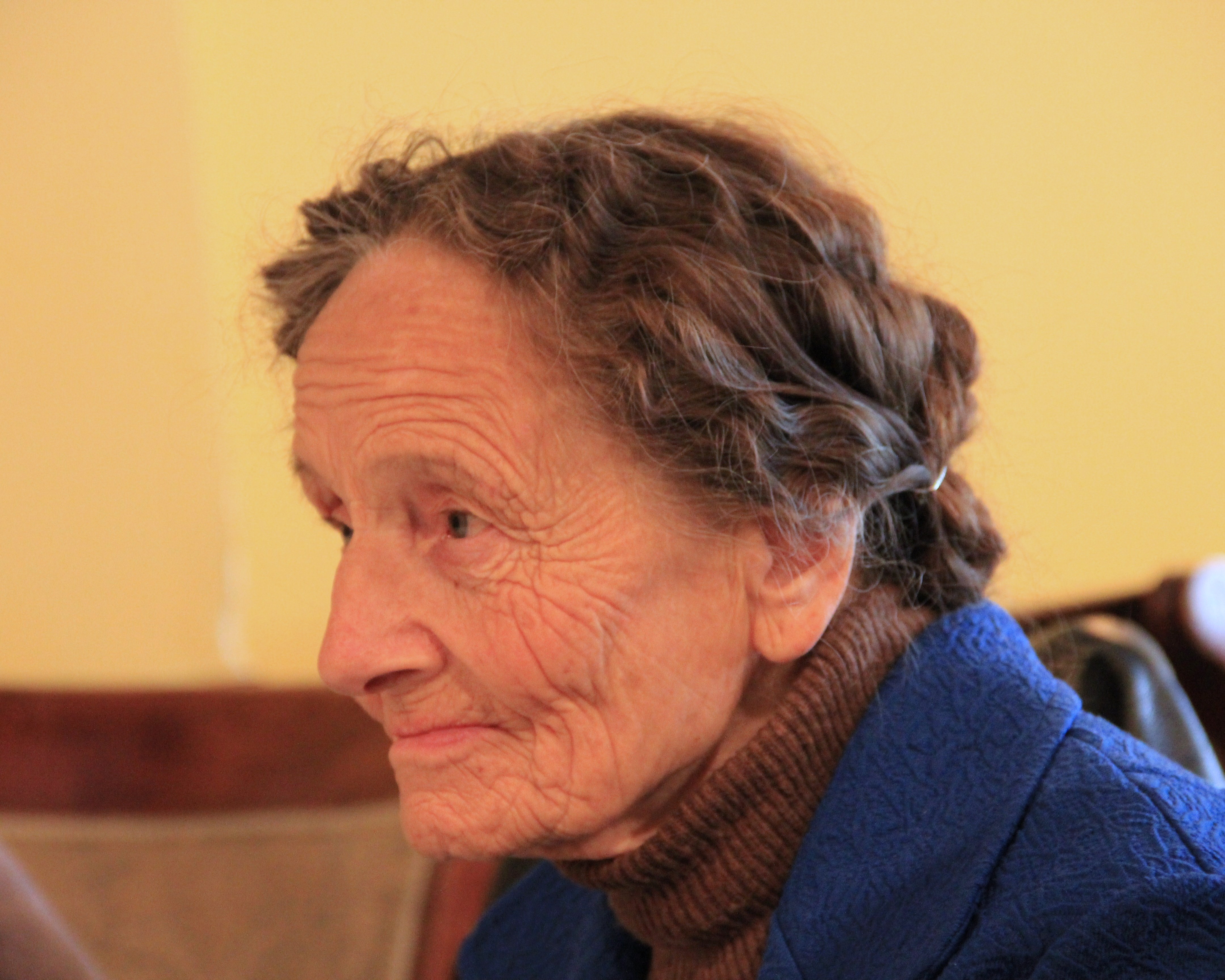 Deployed service members make time for Kyrgyz grandmas > U.S. Air ...