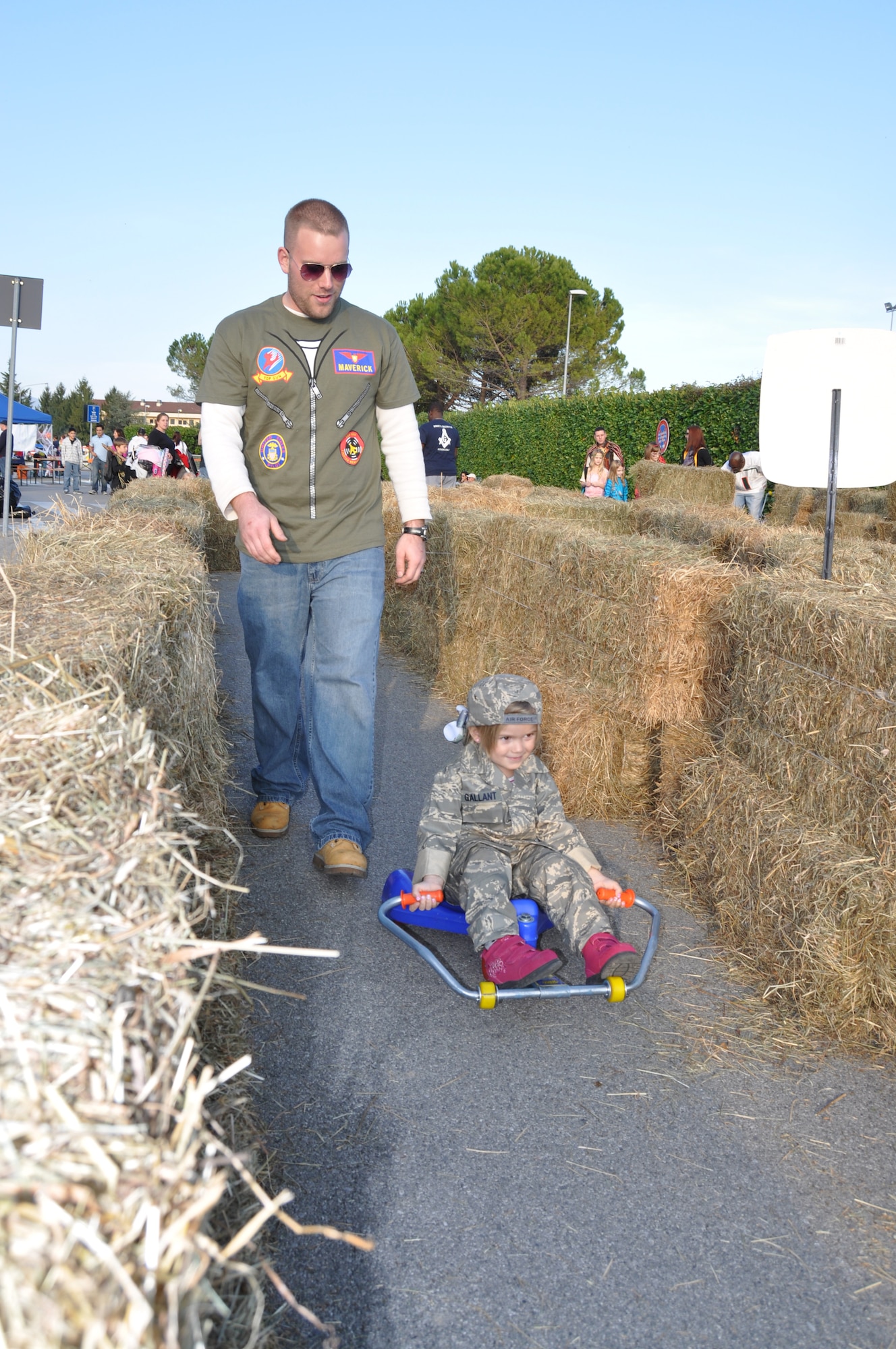 Aviano Has Fall Festival In Celebration Of Halloween Aviano Air Base News Display