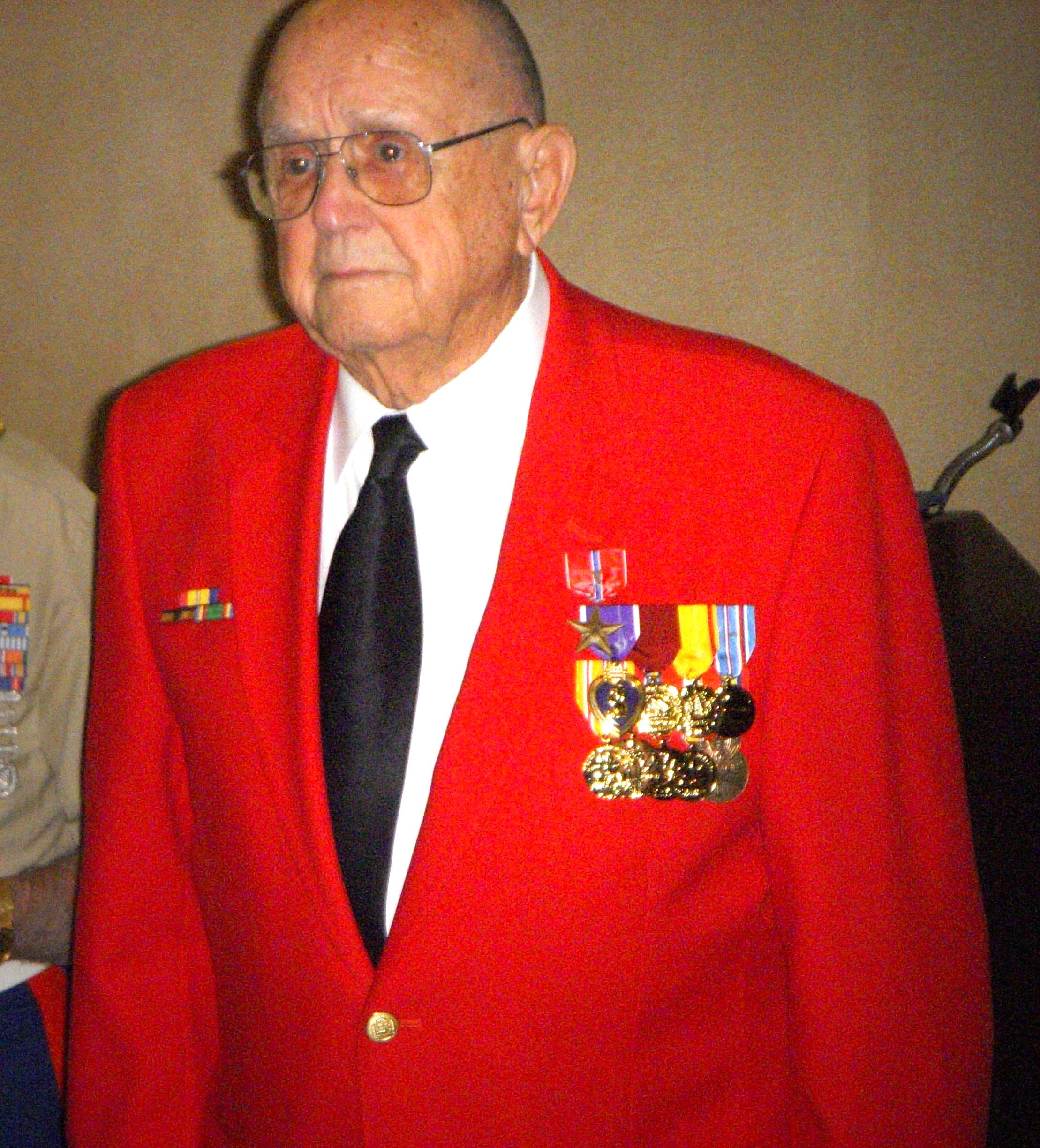 CORPSMAN AWARDED VALOR MEDAL AFTER 66 YEARS > United States Marine ...