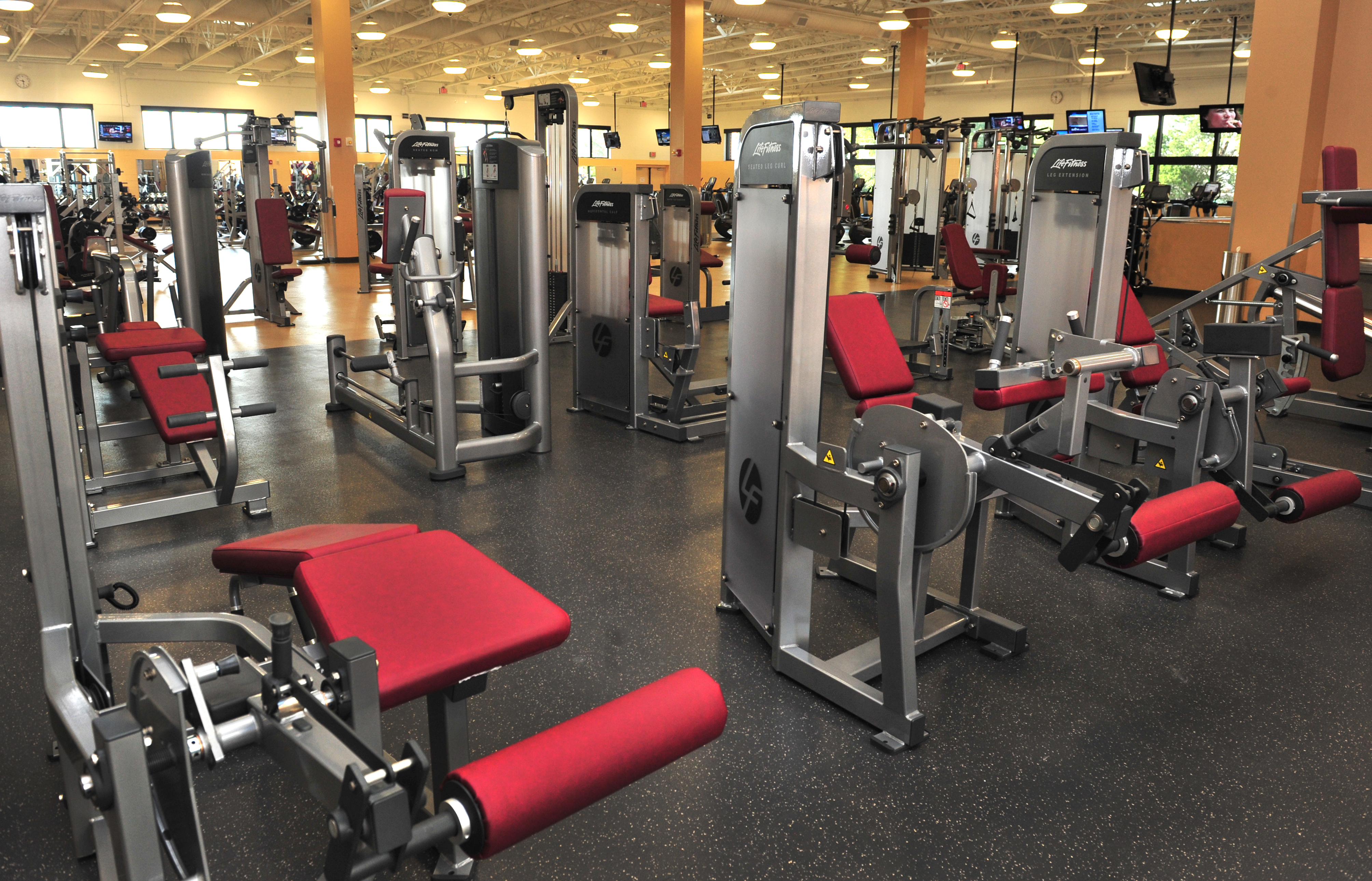 New Shaw fitness center addition opens doors > Shaw Air Force Base ...