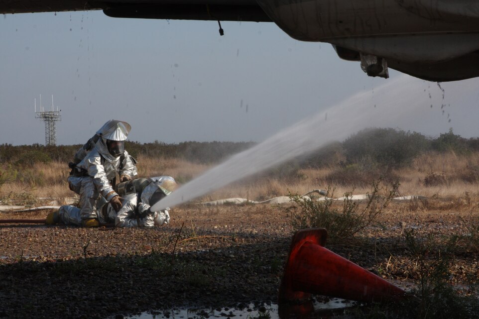 ARFF Marines train to save lives > Marine Corps Air Station Miramar-EMS ...