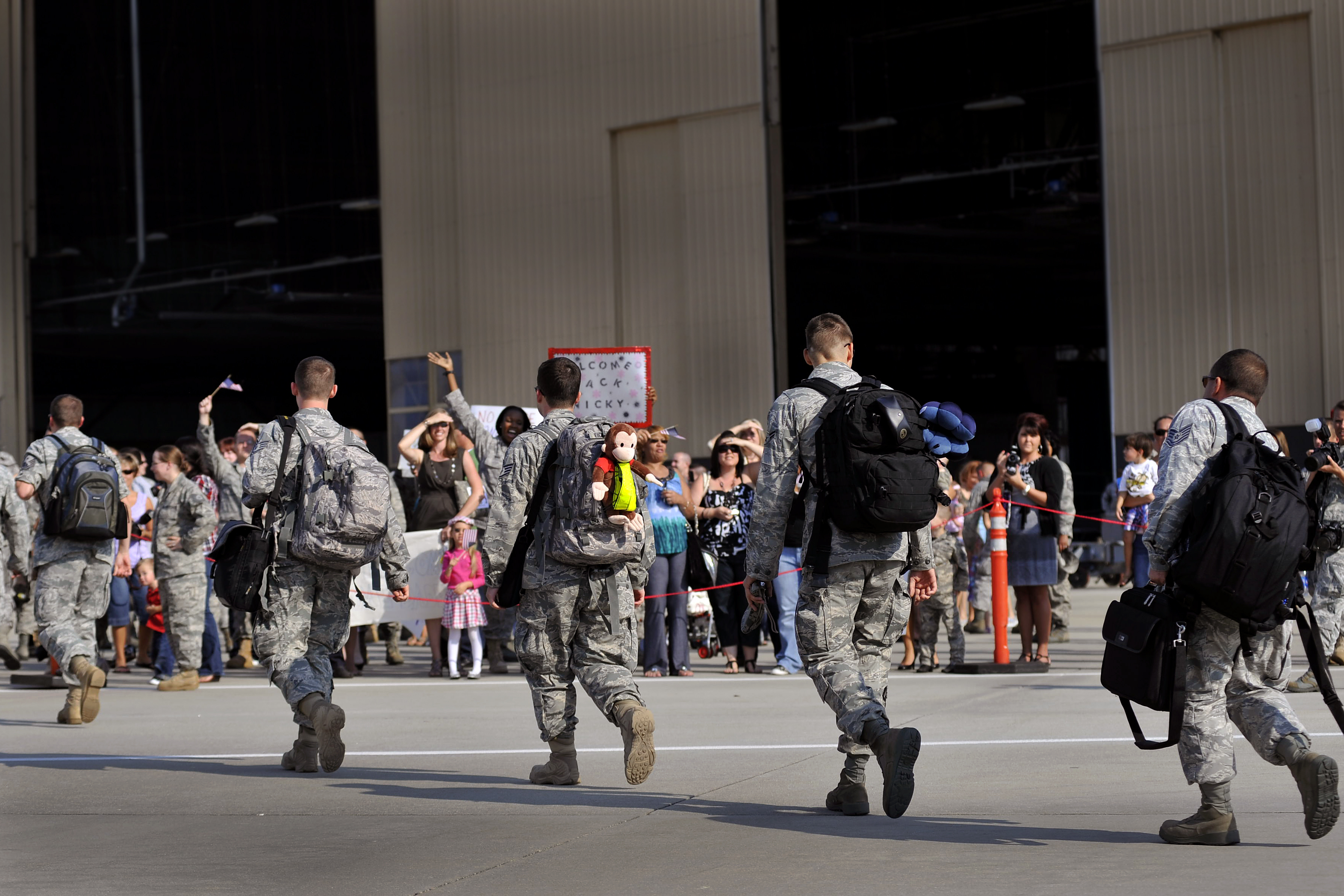 77th Fighter Squadron return from deployment