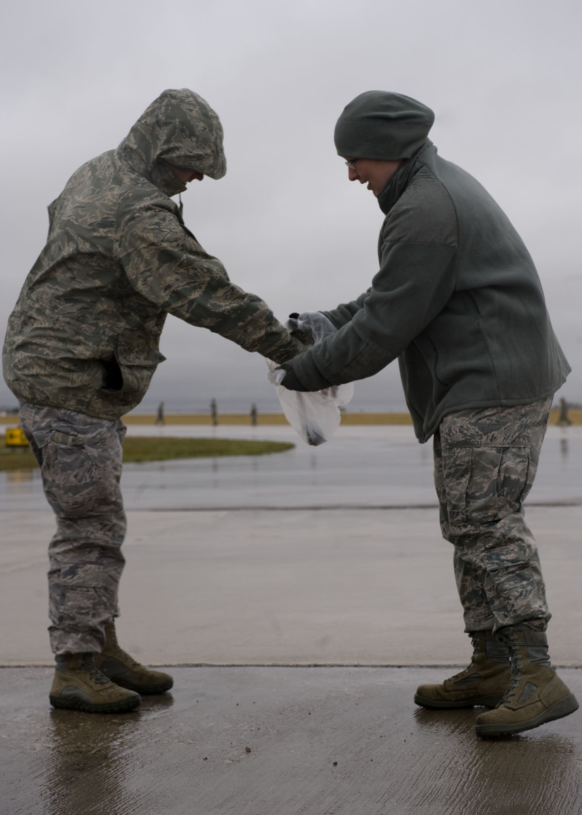 FOD walk for aircraft return to Ellsworth > Ellsworth Air Force Base ...