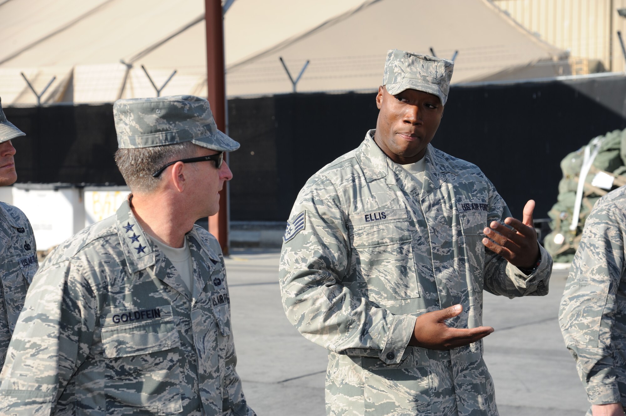 Photo essay: USAFCENT commander visits the Transit Center at Manas > U ...