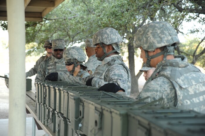 Machine gun training