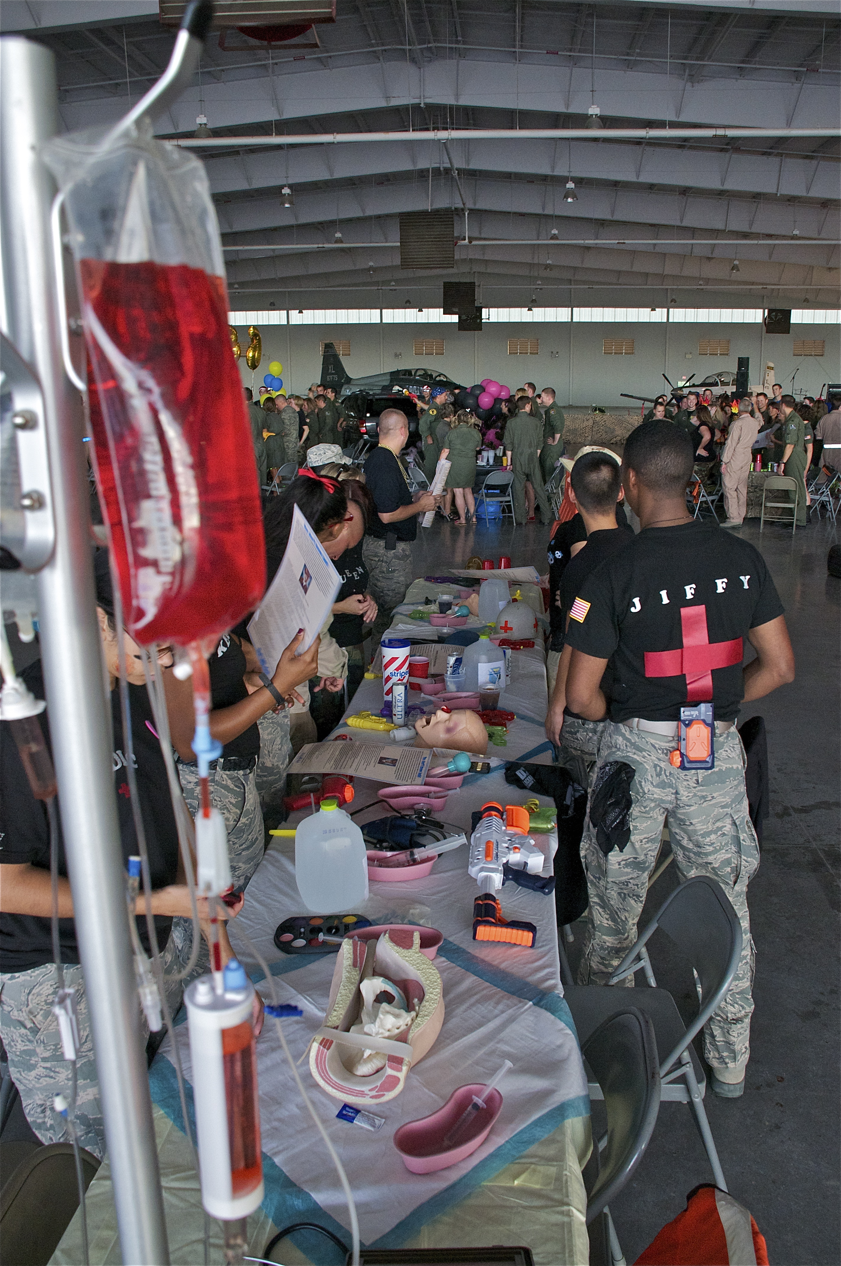 Laughlin hosts combat dining out > Laughlin Air Force Base > Display