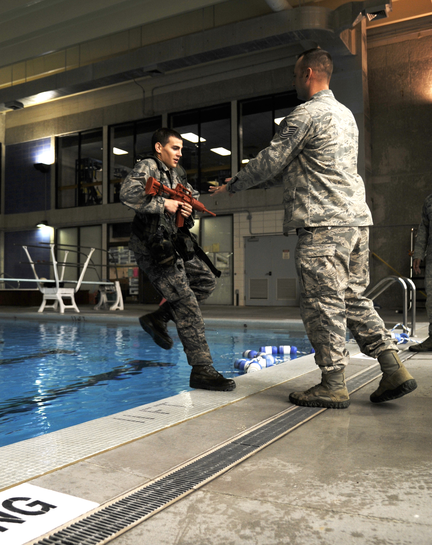 Whiteman Airmen train for shot at pre-ranger course > Whiteman Air ...