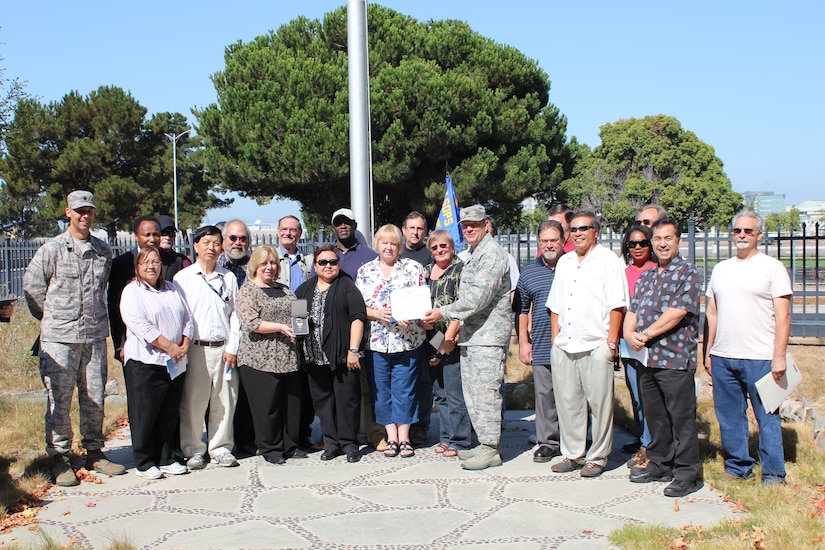 Ceremony commemorates end of space support at Onizuka AFS > Vandenberg ...