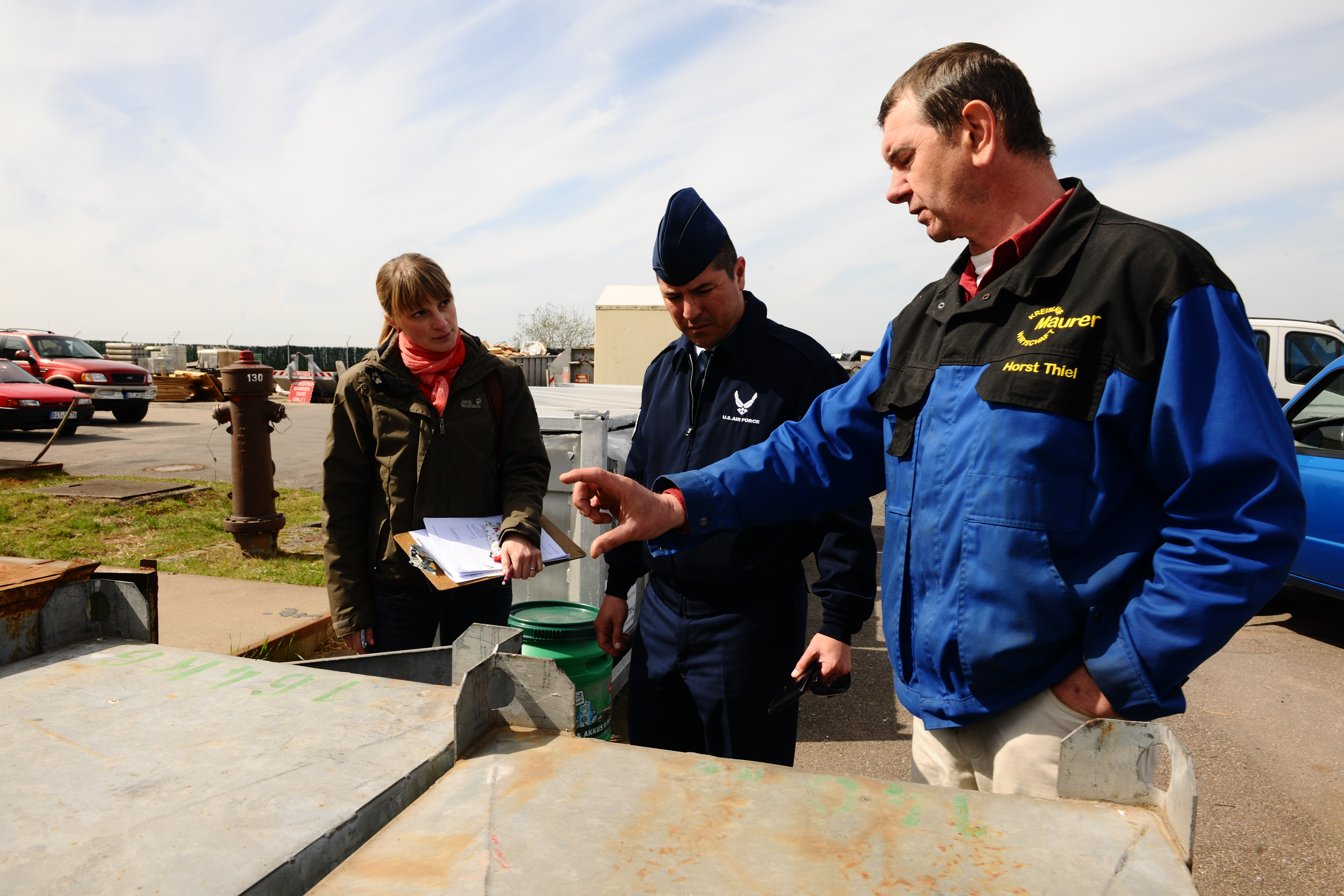 Recycling center minimizes base waste > Spangdahlem Air Base > News