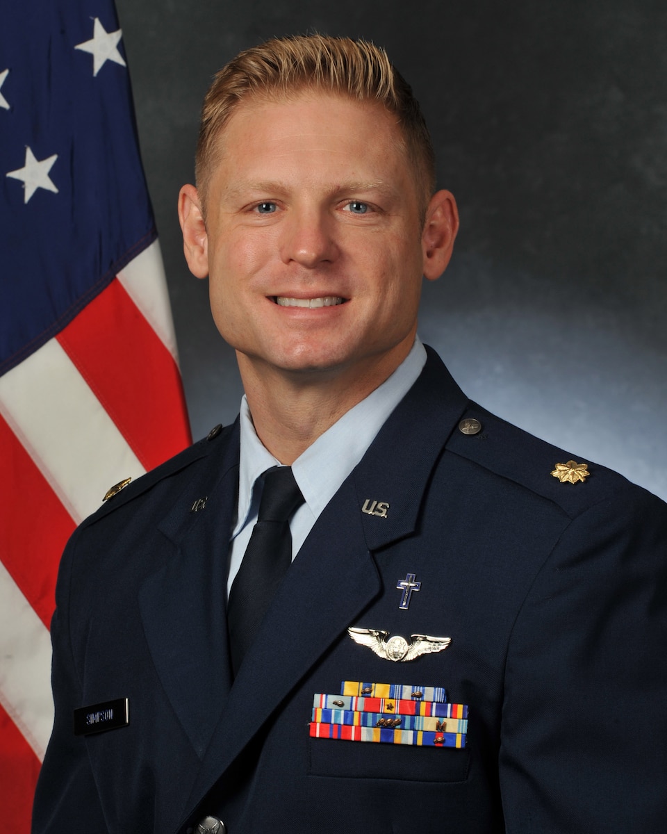 Rescue Wing chaplain named best in Air Force Reserve > Air Force ...