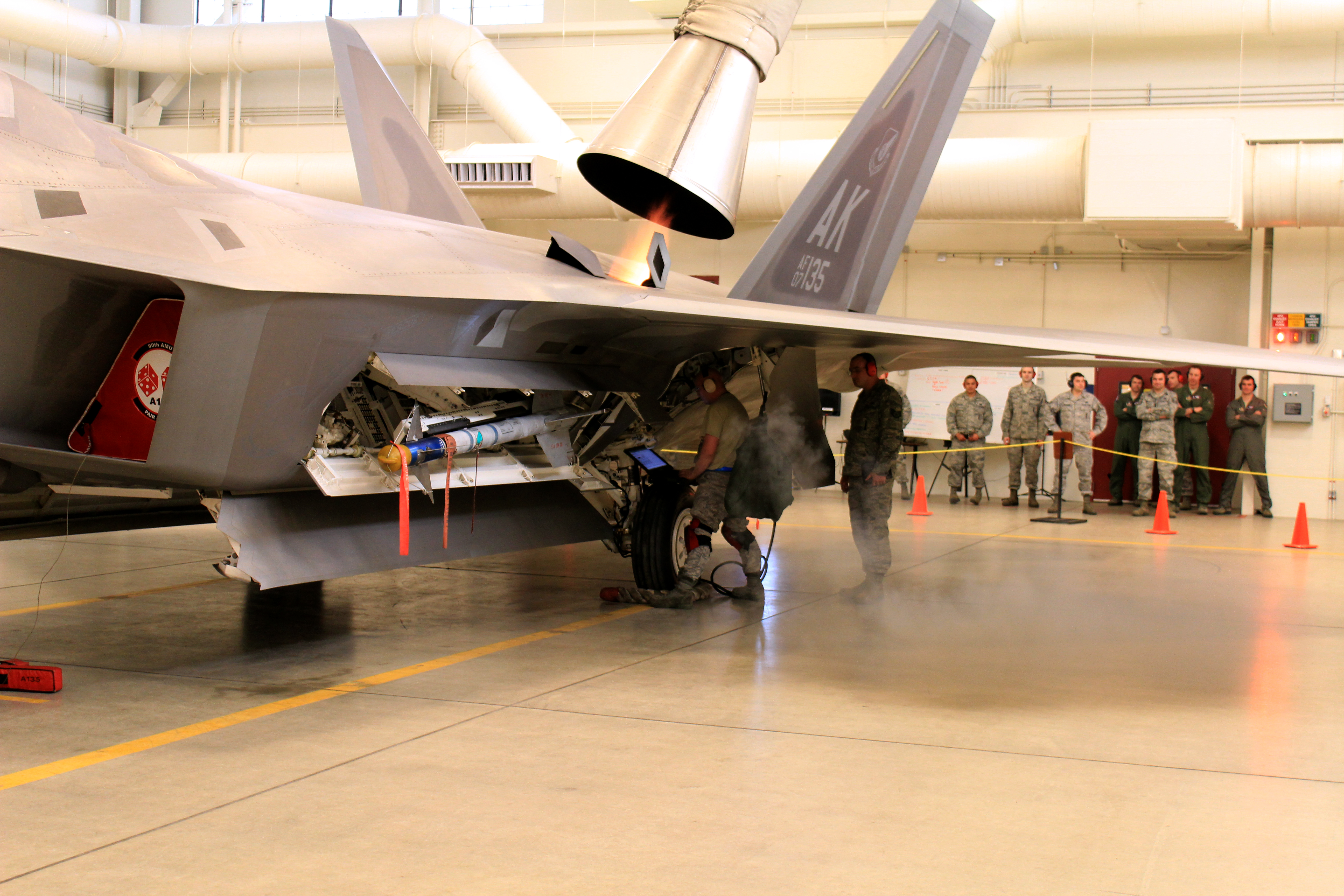 Total Force team sweeps F-22 load crew competition > Joint Base ...