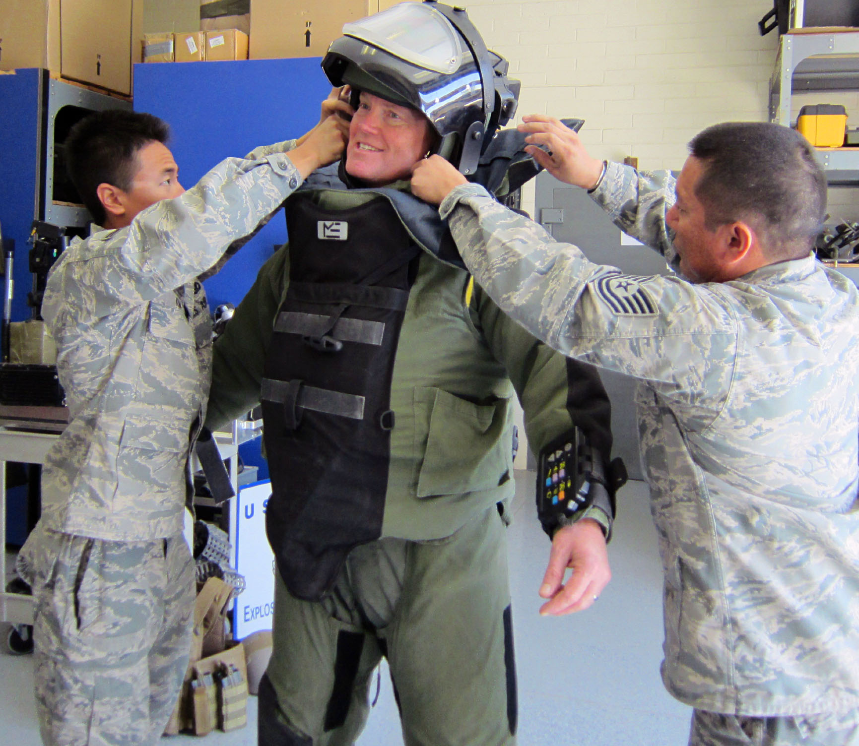 Maj. Gen. Skinner visits Luke AFB > 944th Fighter Wing > Article Display