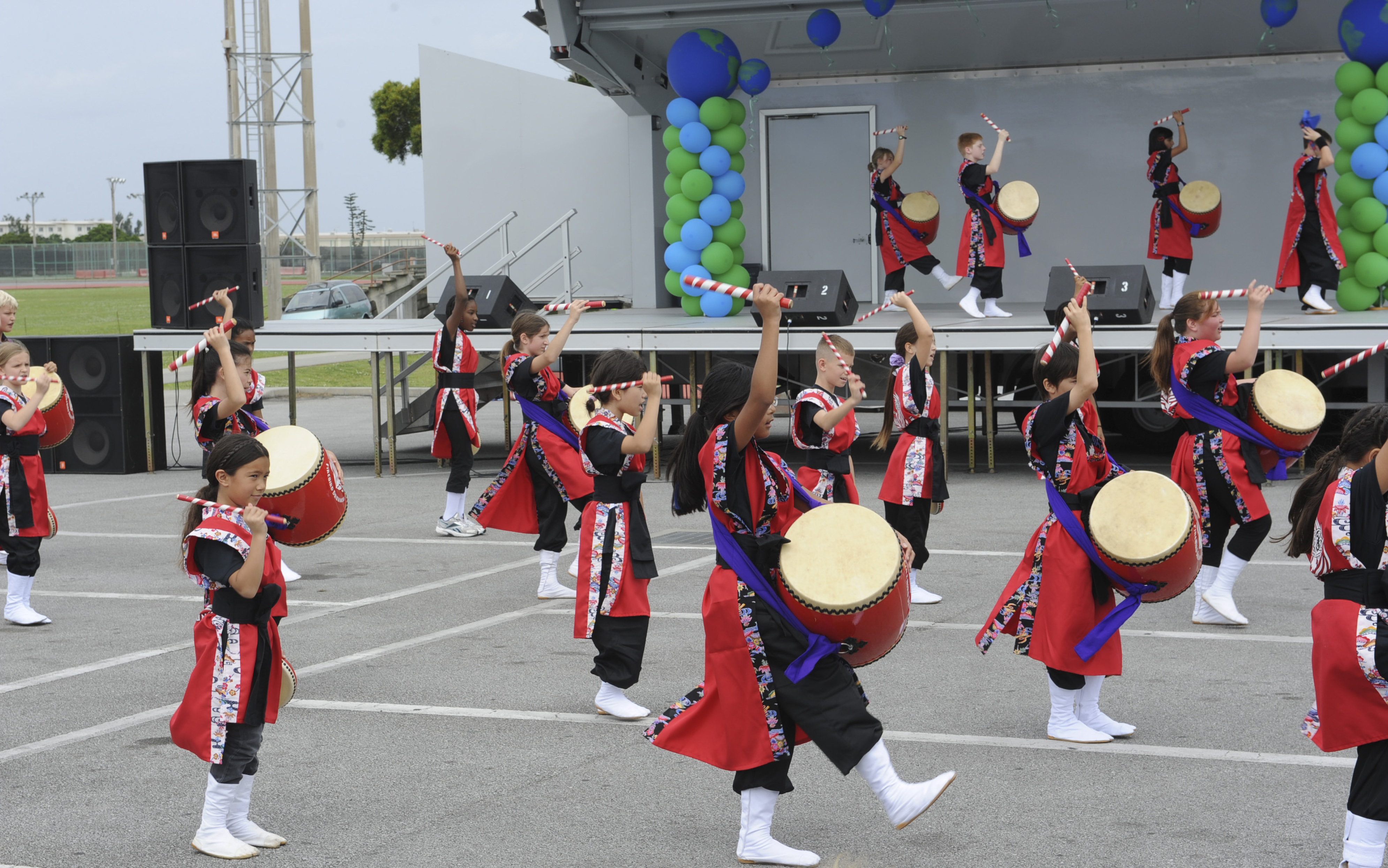 Team Kadena goes "green" for EarthFest > Pacific Air Forces > Article ...